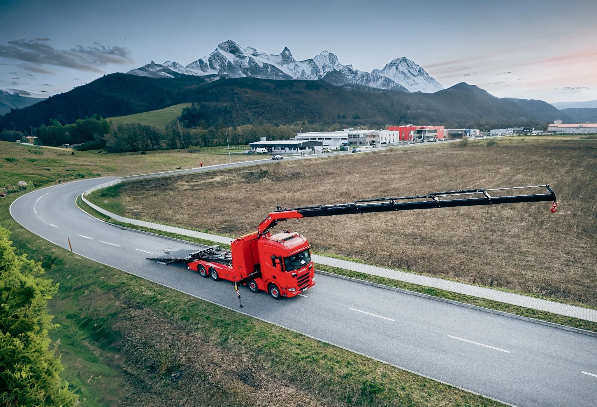 ESSEL - Premium Superstructures | Recovery-Towing-Cranes-Grabs-Skiploaders