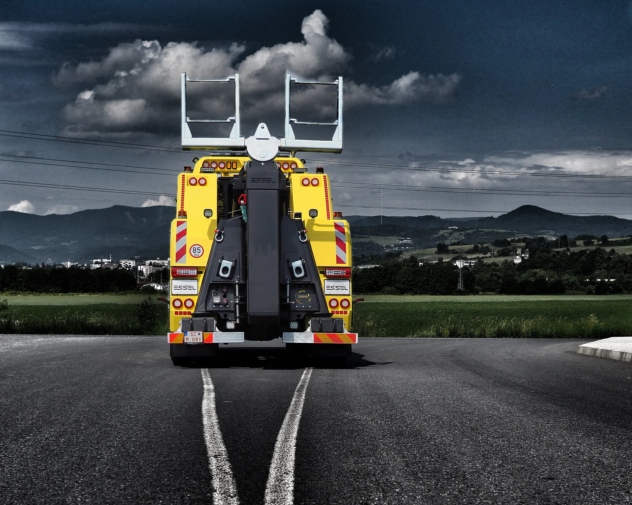 ESSEL Recovery vehicles — ESSEL_PREMIUM SUPERSTRUCTURES