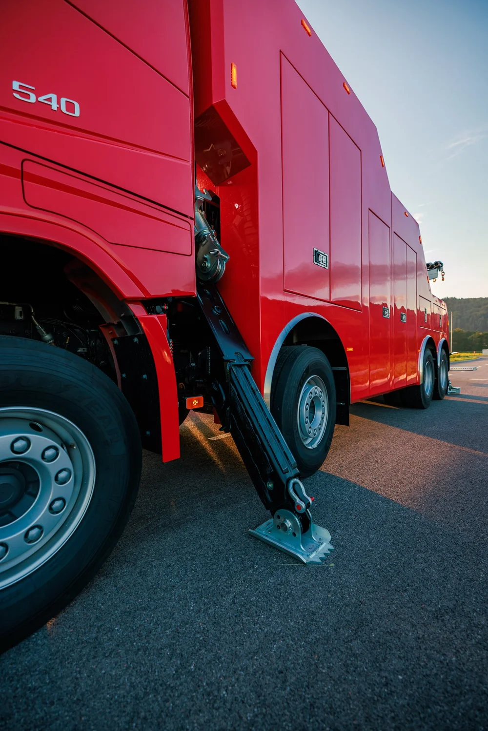 T-REX Recovery Vehicle — ESSEL - Premium Superstructures | Recovery ...