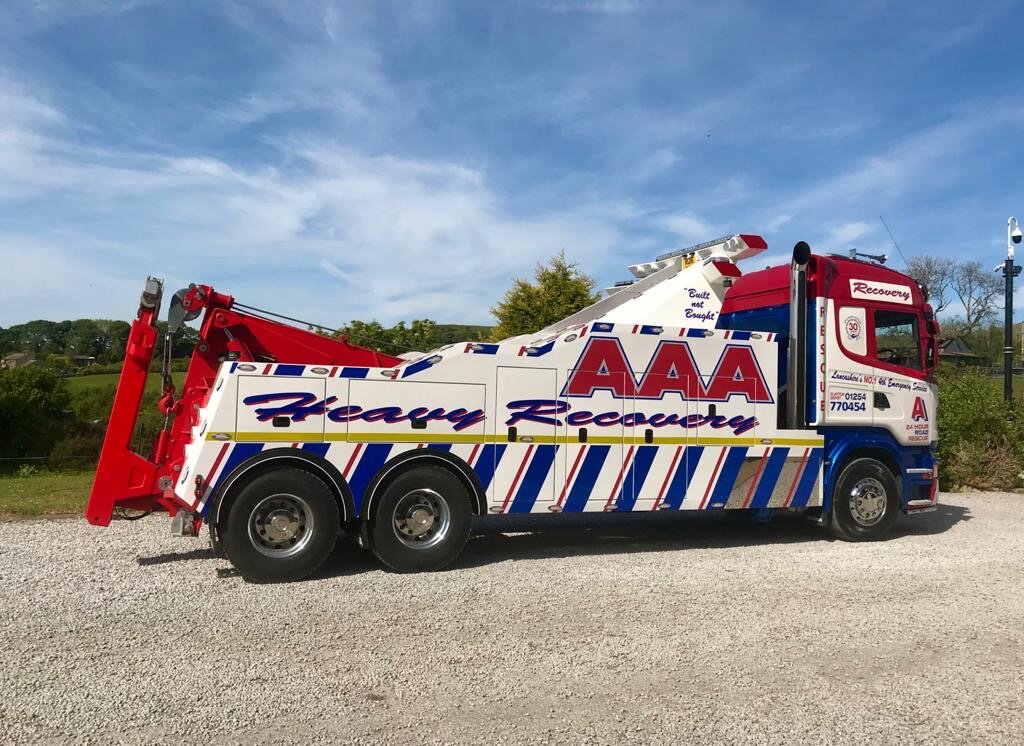 ESSEL Recovery MODEL ER3317 — ESSEL - Premium Superstructures ...