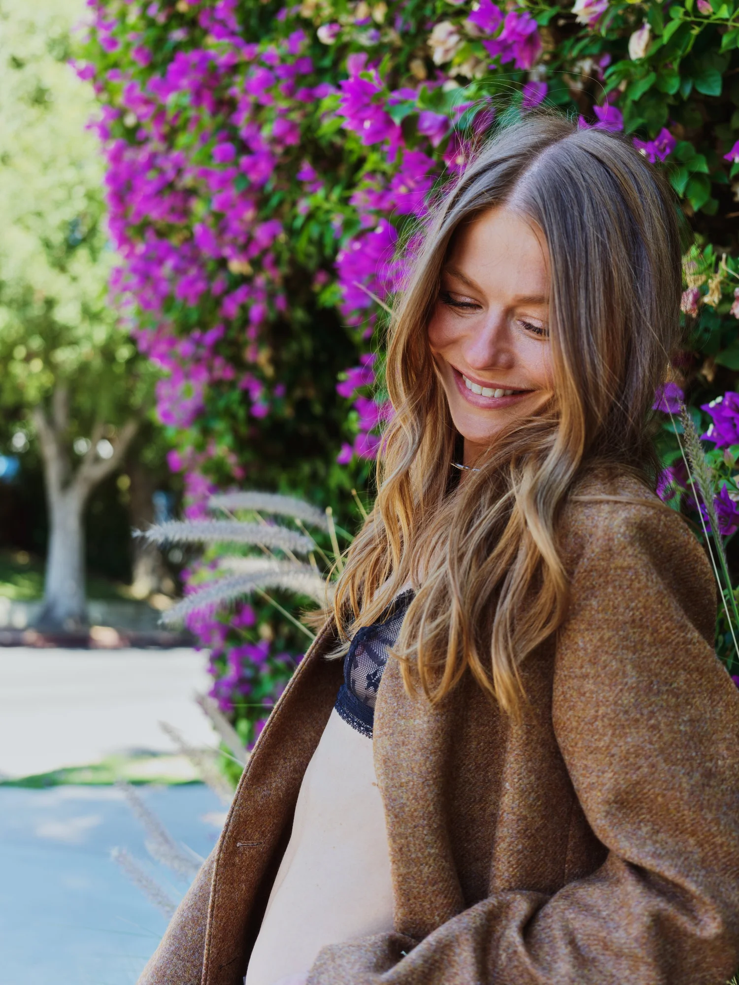 "The Chicken Sisters" star Genevieve Angelson discusses the highs and ...