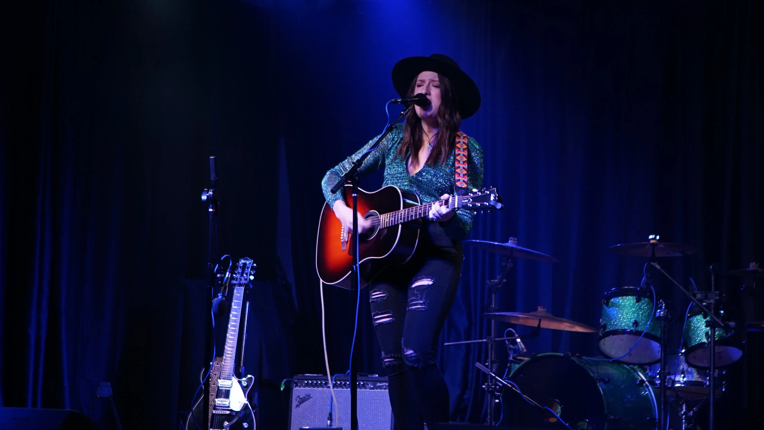 Taylor Graves Music