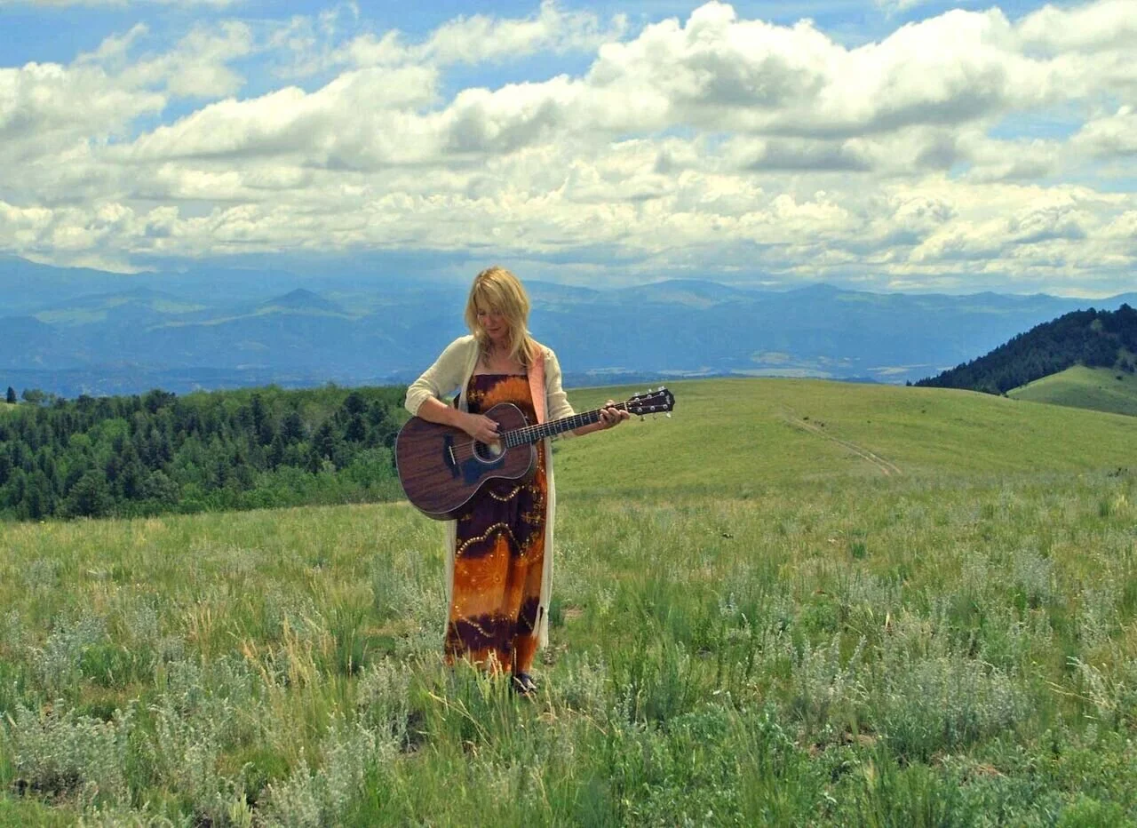 About — Lissa Hanner Folk Music