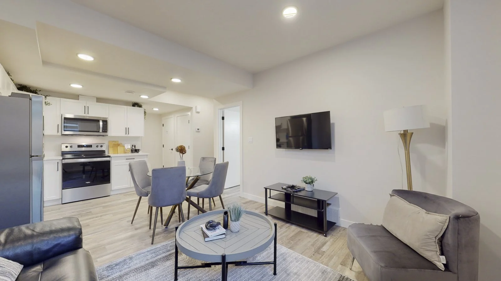 Showhomes — Kinglet Gardens