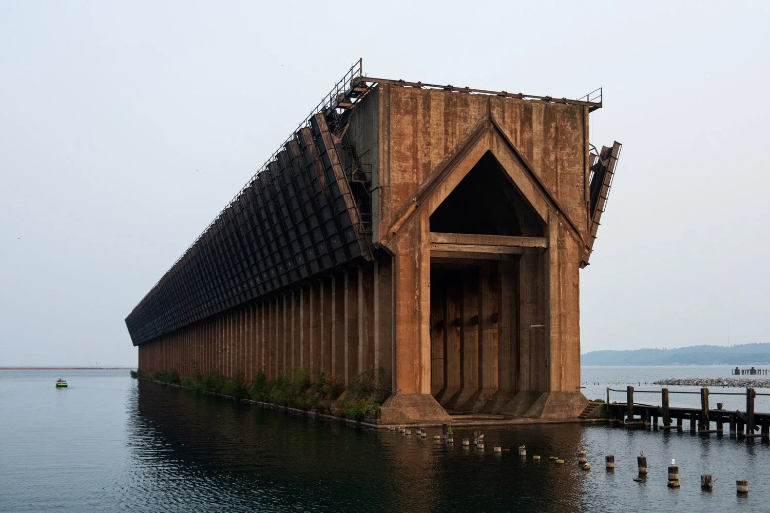 Ore Dock (Lower Harbor) — Mi Roadtrip