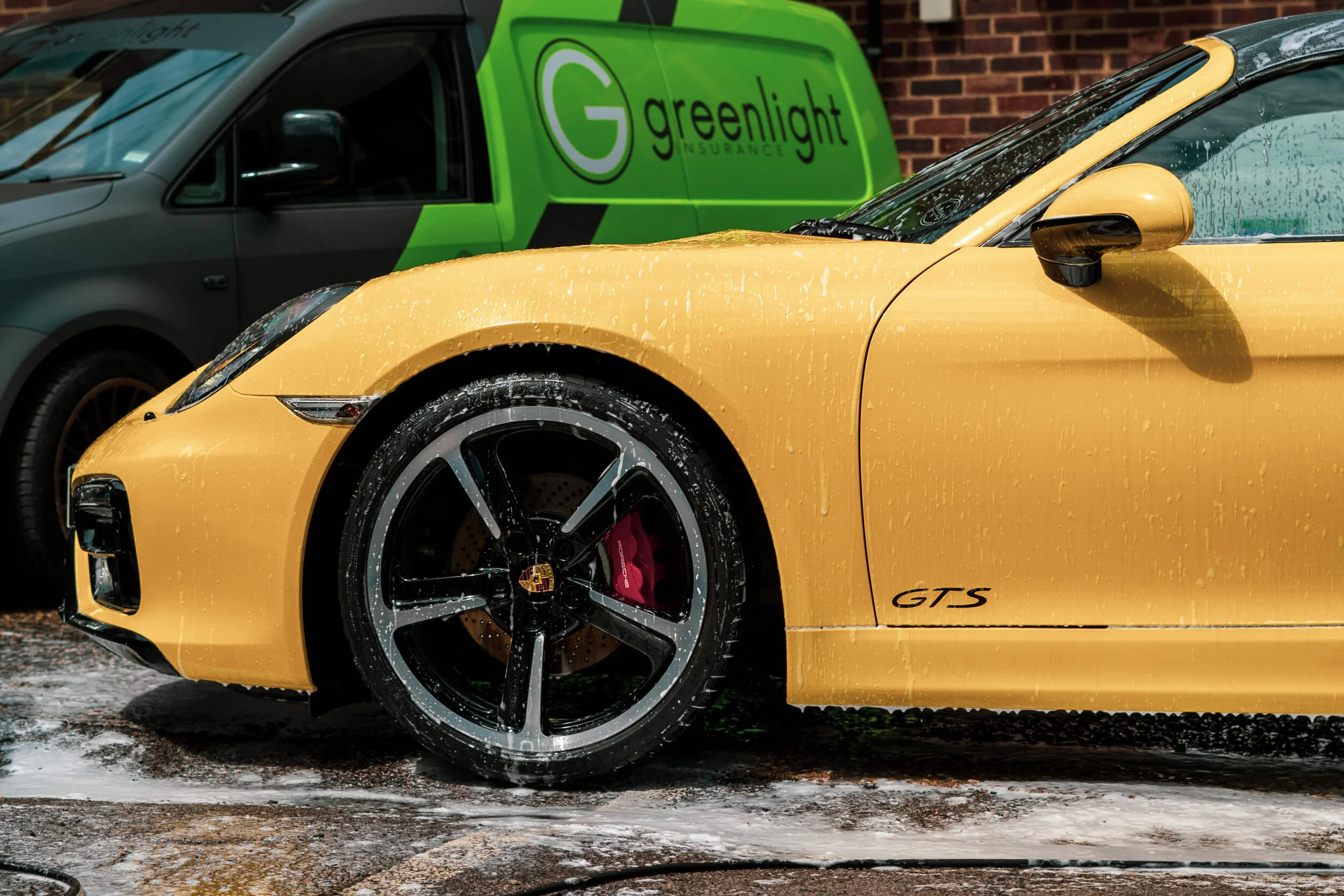 The Greenlight fleet get’s the Juicy treatment — Greenlight Insurance