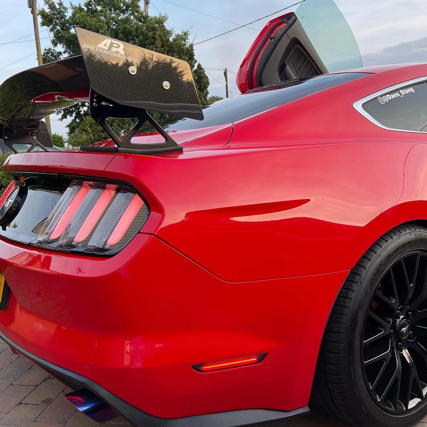 Dan's Ford Mustang 2015 5.0 | Greenlight Insurance