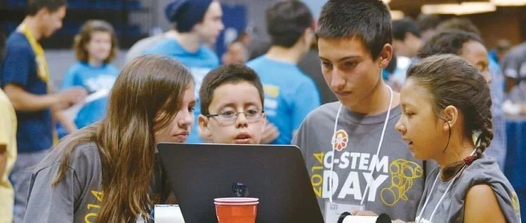 AndyPrep · SAT학원 · 미국대학 컨설팅 - 中대학생, 학년 높아질 수록 '비판 능력' 퇴화…美와 반대