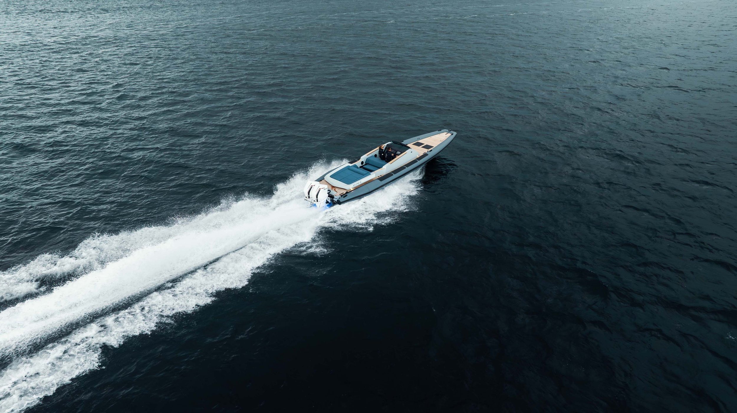 Rib Boat and Center Console Boat Manufacturer | Goldfish Boat