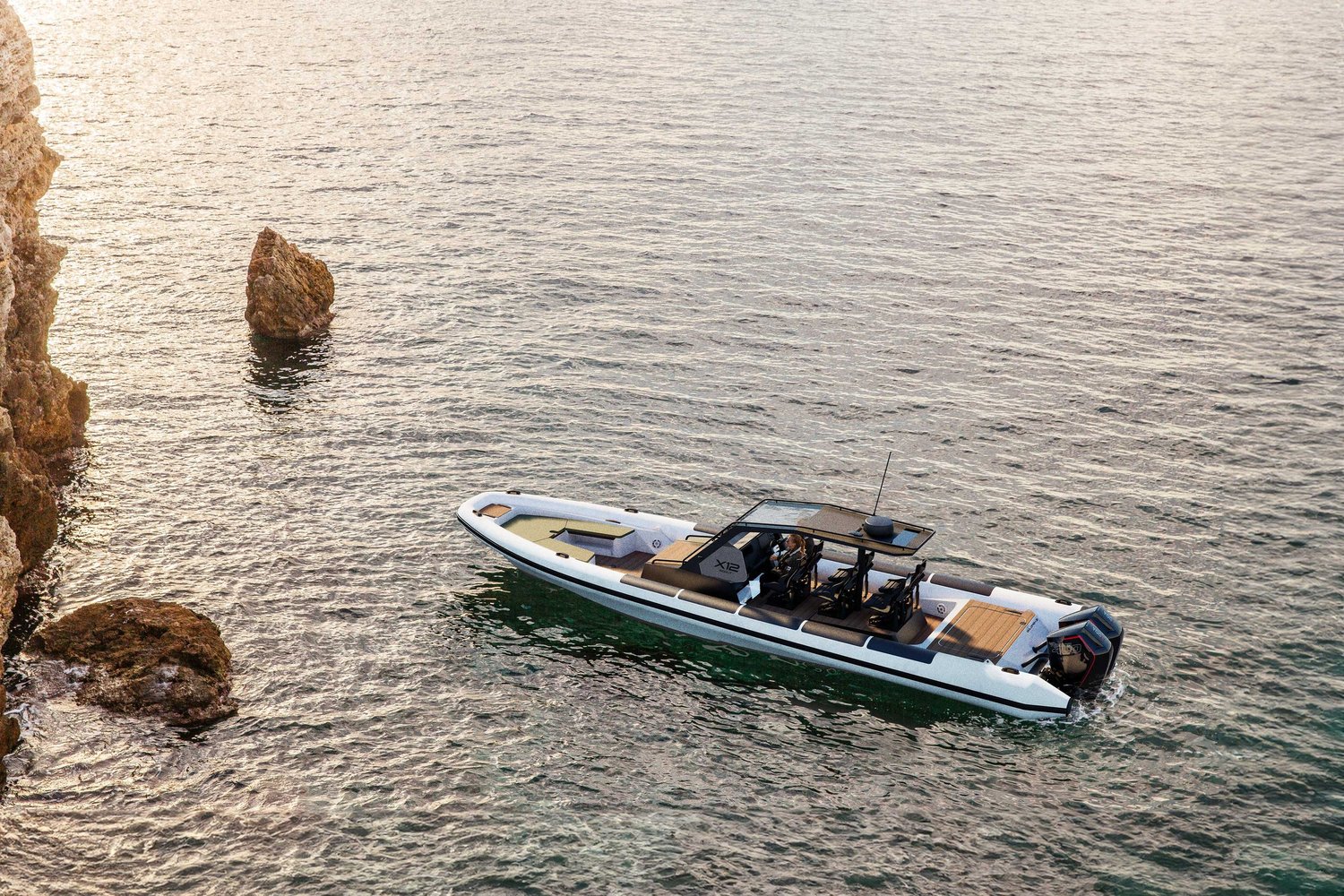 Goldfish X12 Scout | Simplicity hides practicality — Goldfish Boat