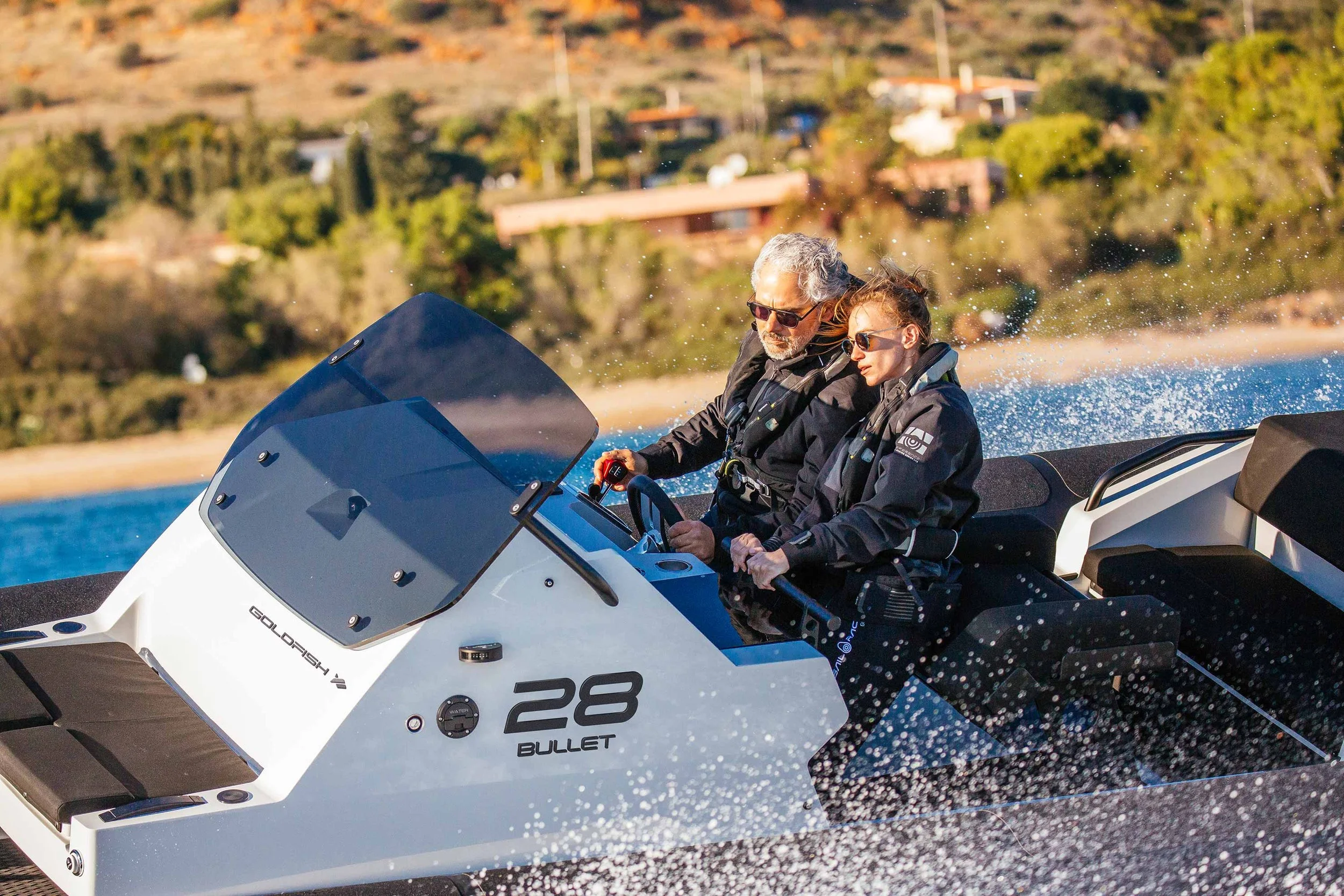 Goldfish 28 Bullet | Plain, lightweight and highly technical — Goldfish ...