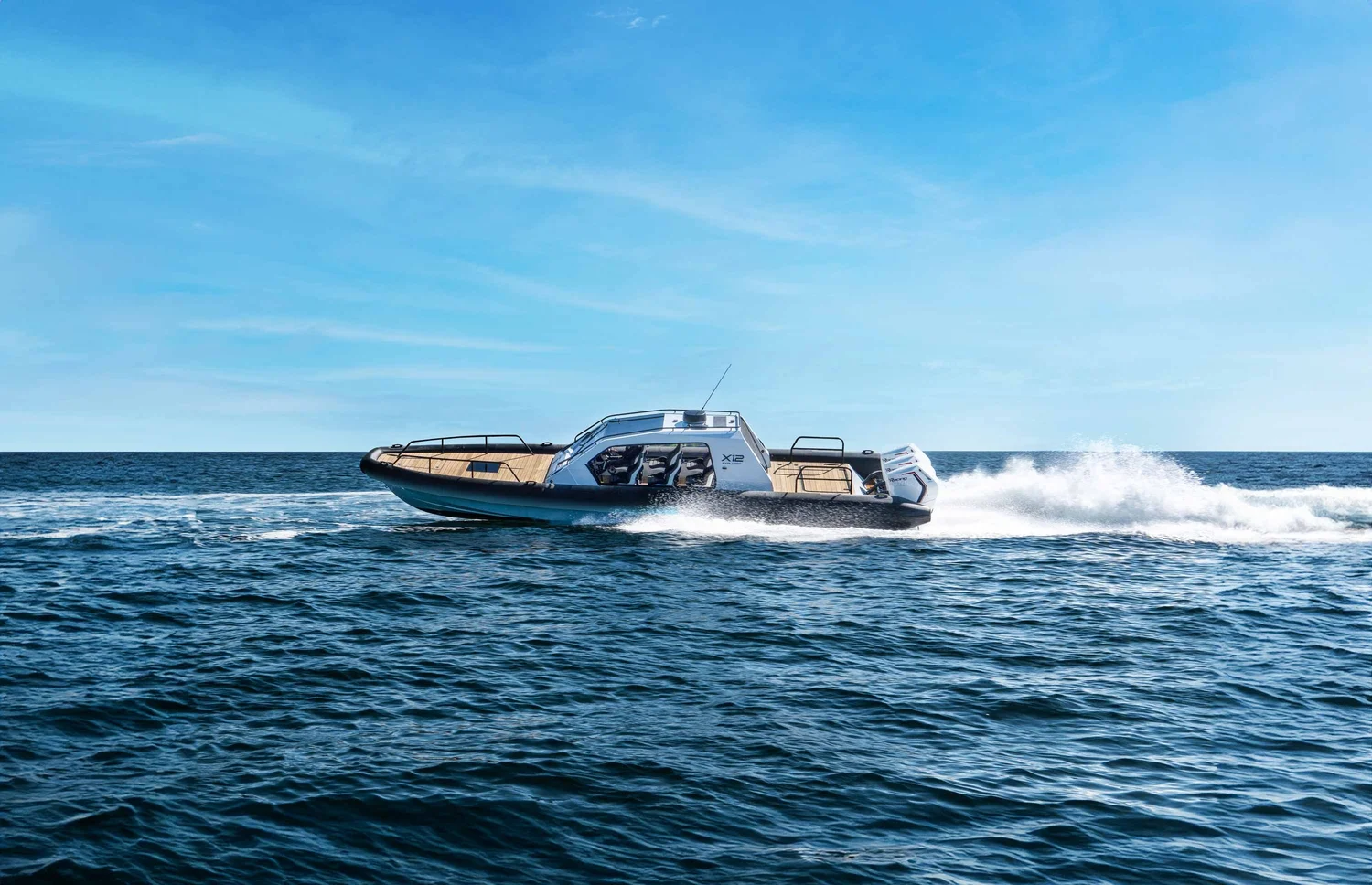Goldfish X12 | Peak performance vessel — Goldfish Boat