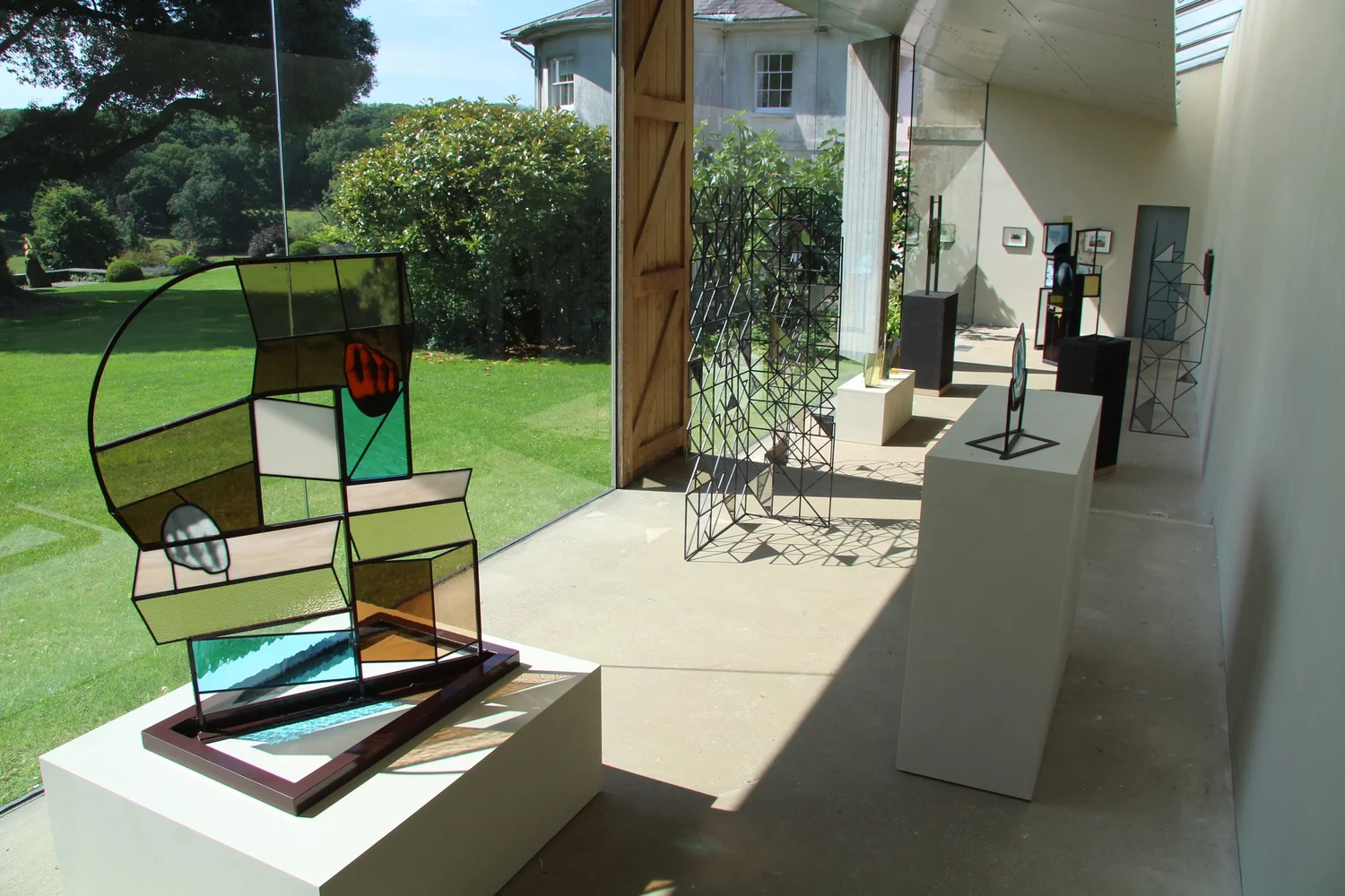 Last Weekend to See ‘Abigail Reynolds: Works in Glass’ — NewArtCentre.