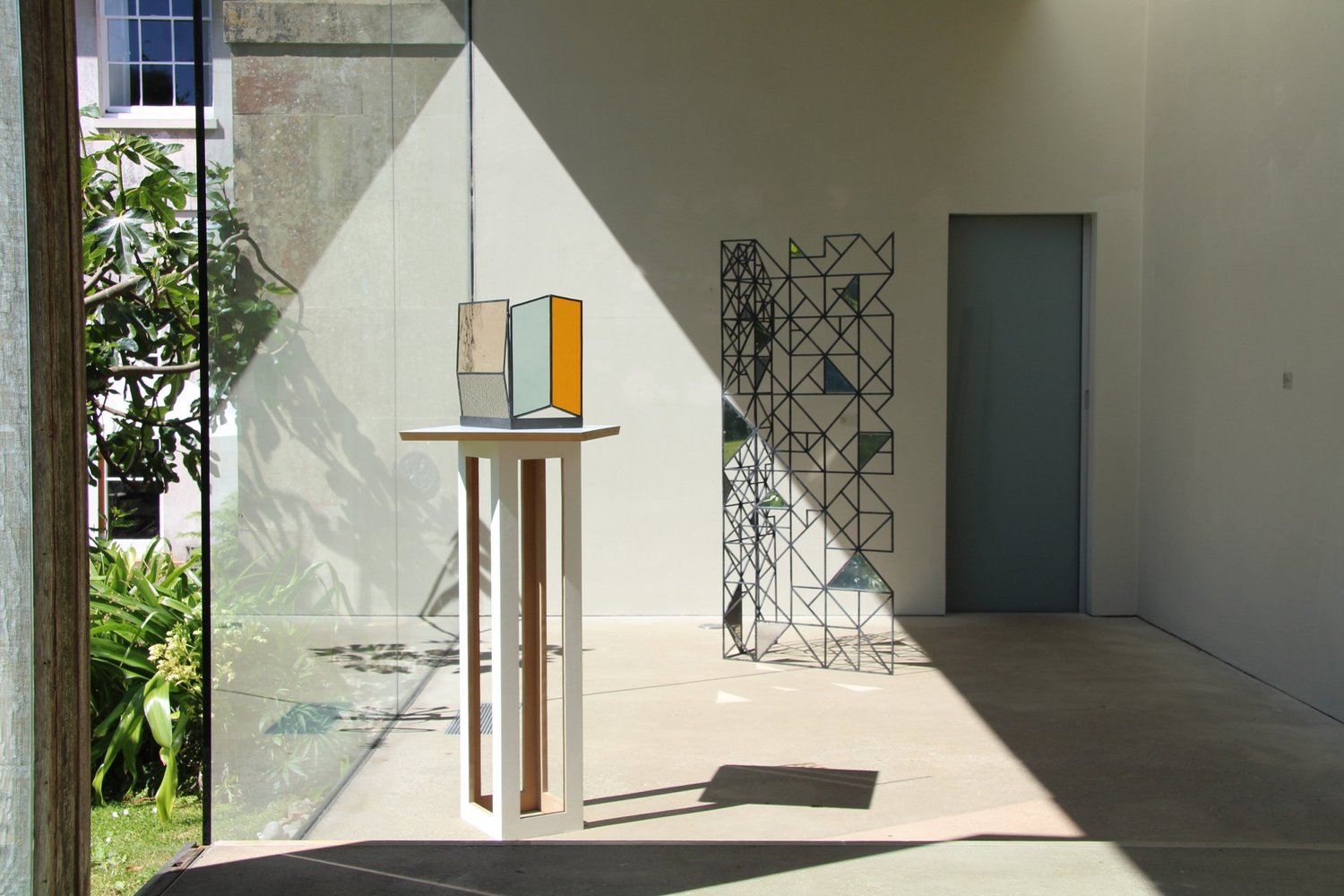 Abigail Reynolds I Works in Glass — NewArtCentre.
