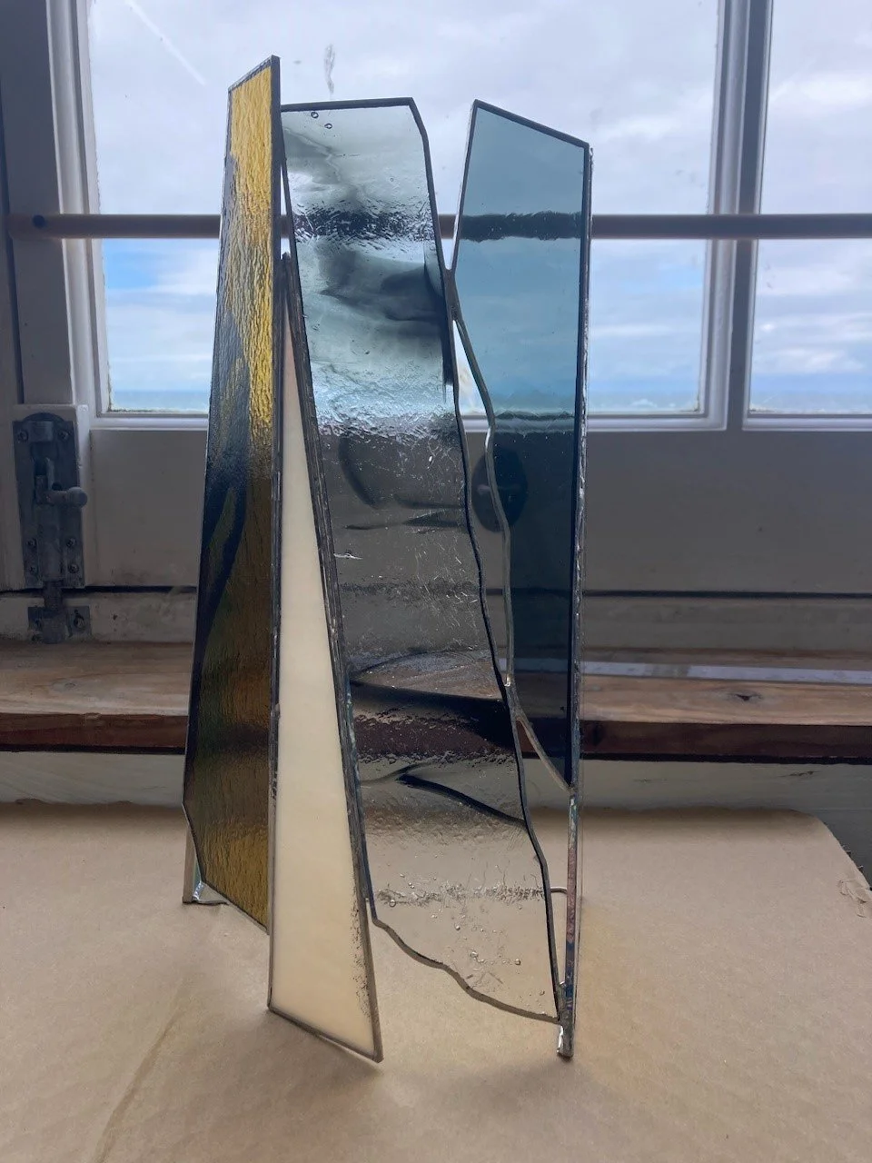 Abigail Reynolds I Works in Glass — NewArtCentre.