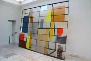 Abigail Reynolds I Works in Glass — NewArtCentre.