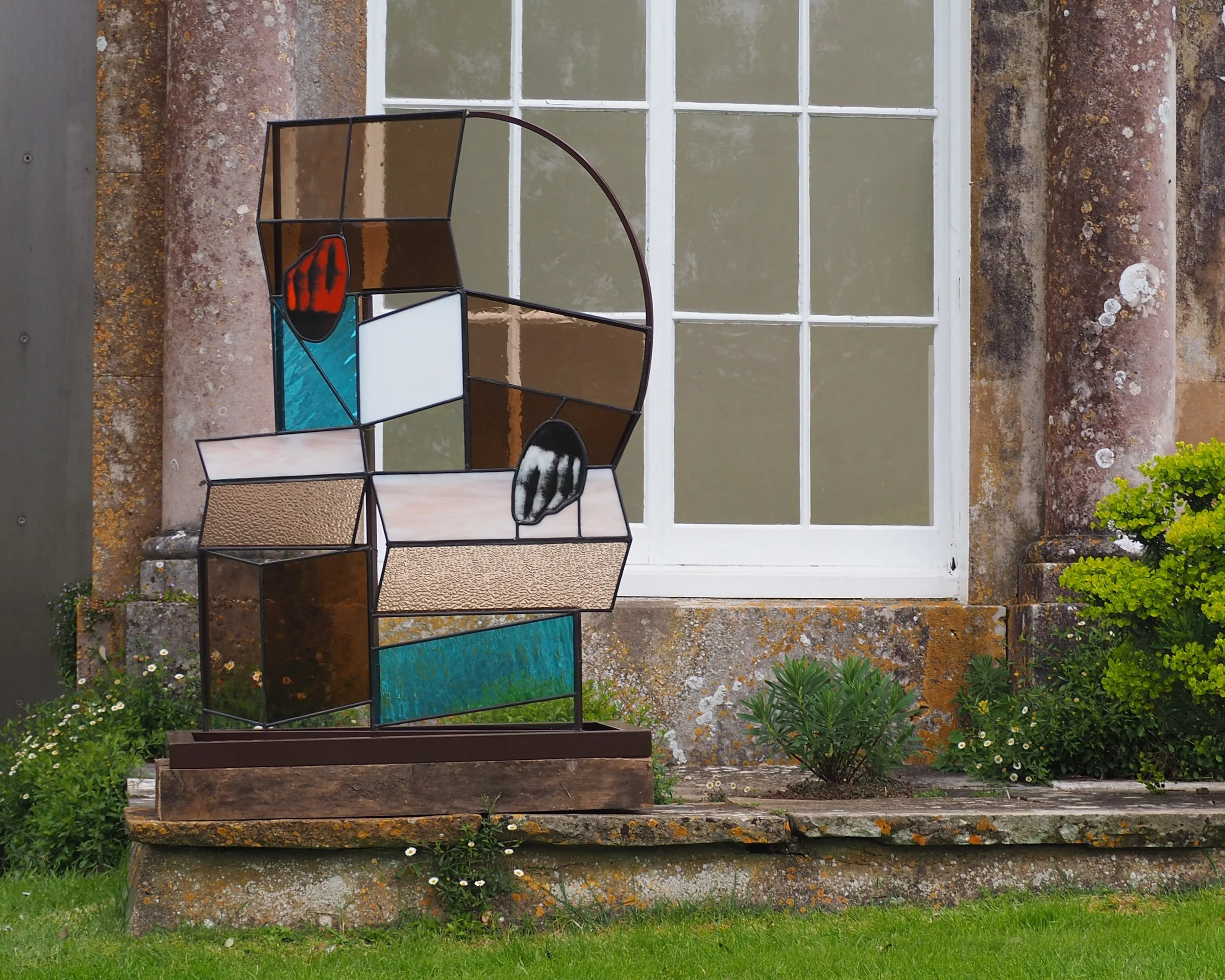 Abigail Reynolds I Works in Glass — NewArtCentre.