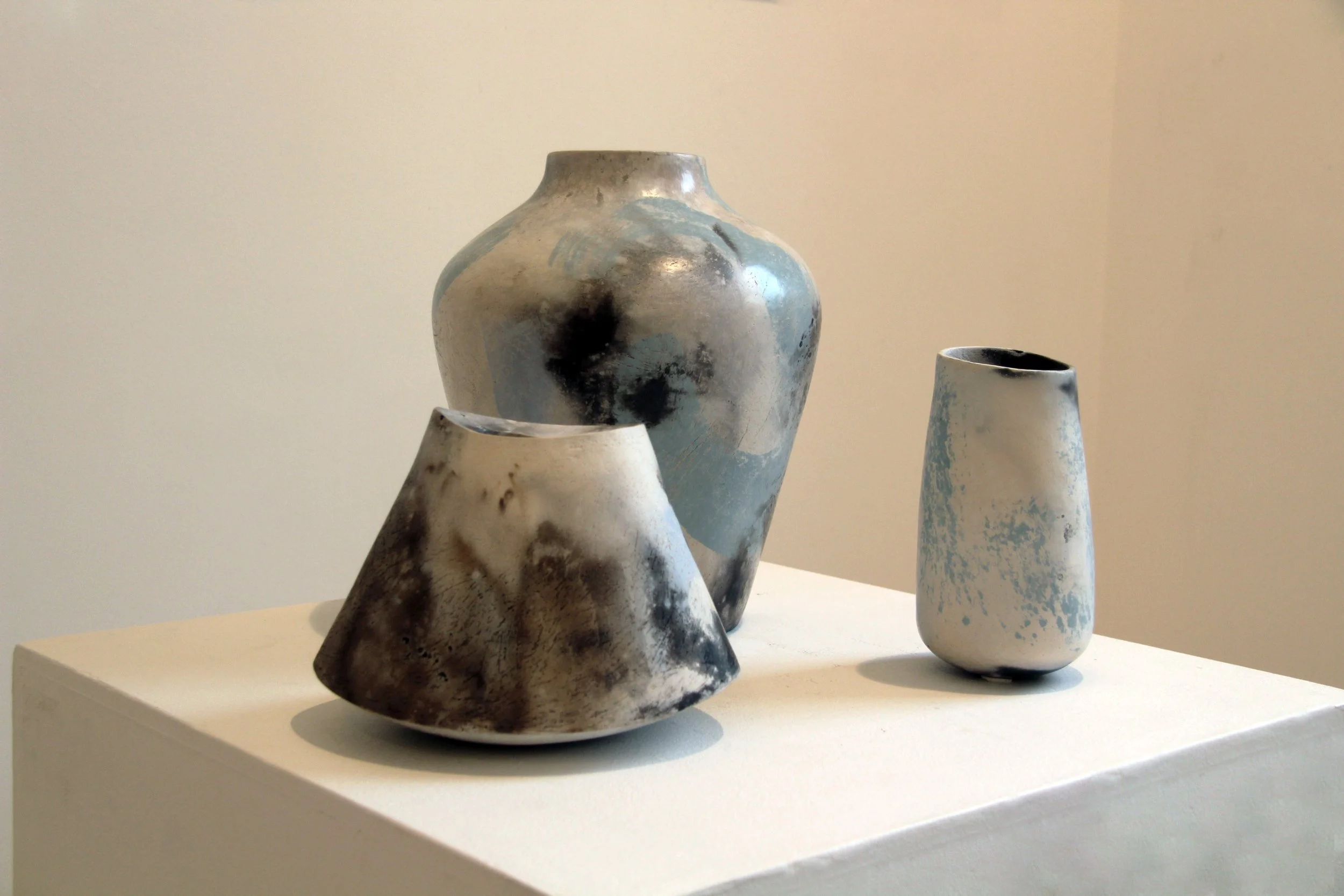 Smoke Fired Pots by Frances Marr — NewArtCentre.
