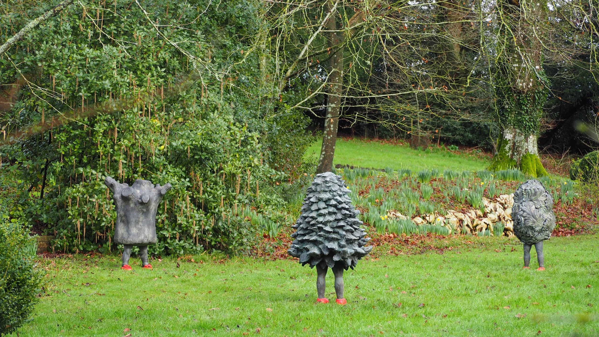 WORK OF THE WEEK : Laura Ford, ‘Waldegrave Poodles’, 2015 — NewArtCentre.