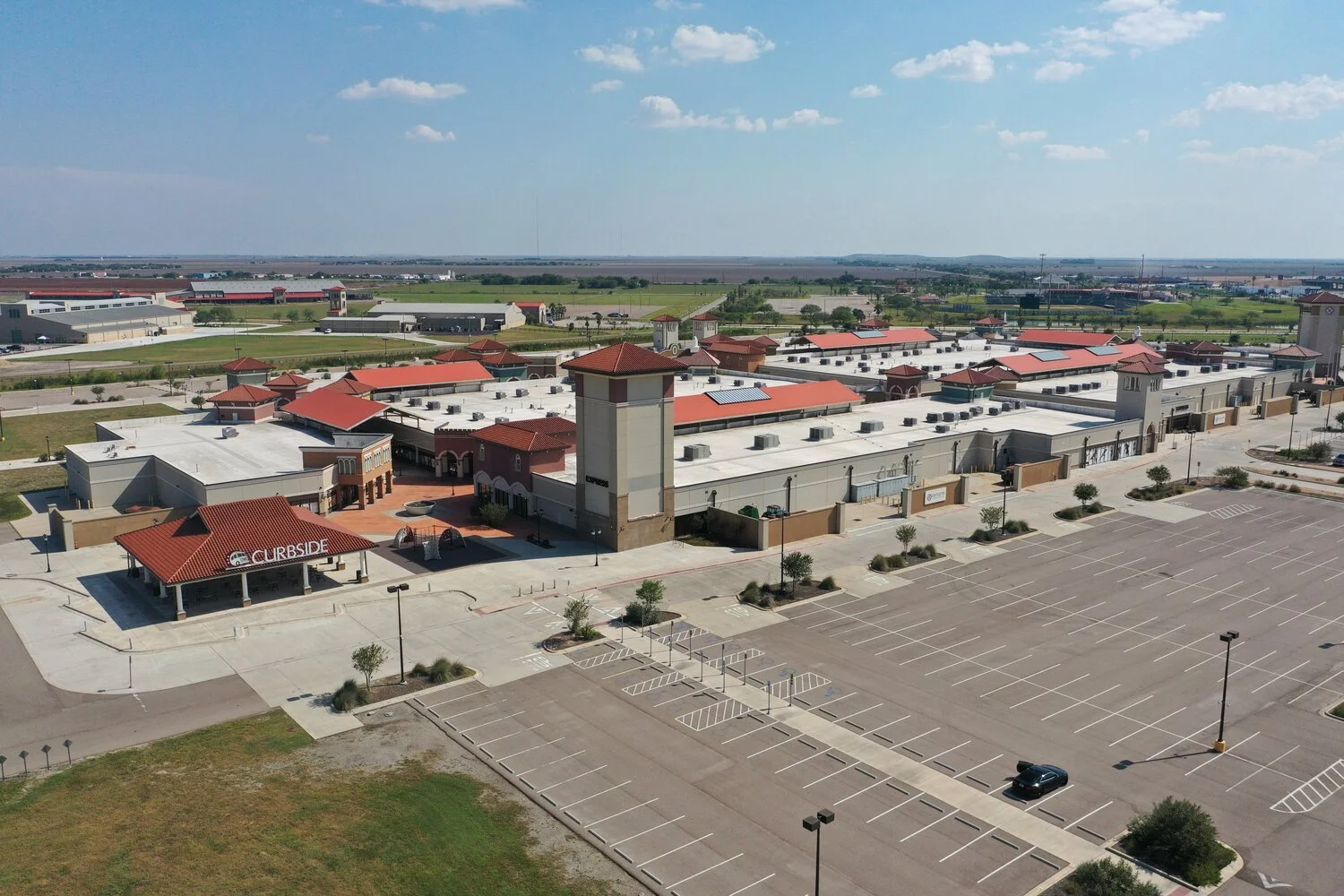 Commercial Lease Space