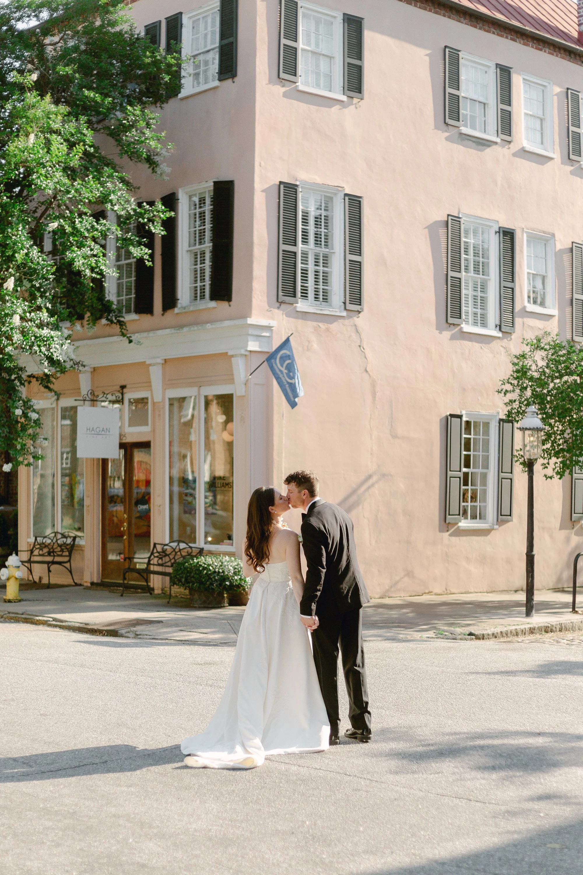 Timeless Wedding Photographer — A L I V I A C U O Z Z O Wedding Photography