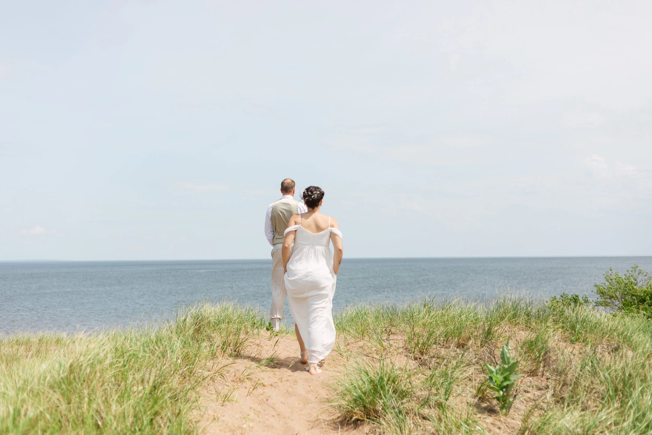 Timeless Wedding Photographer — A L I V I A C U O Z Z O Wedding Photography