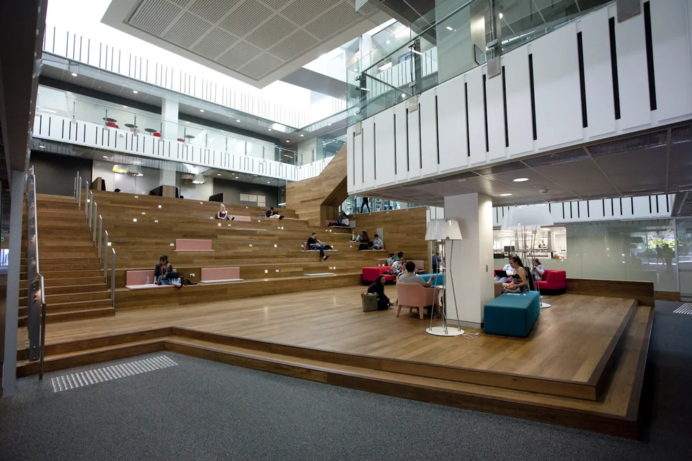 QUT Science and Engineering Centre — Wilson Architects
