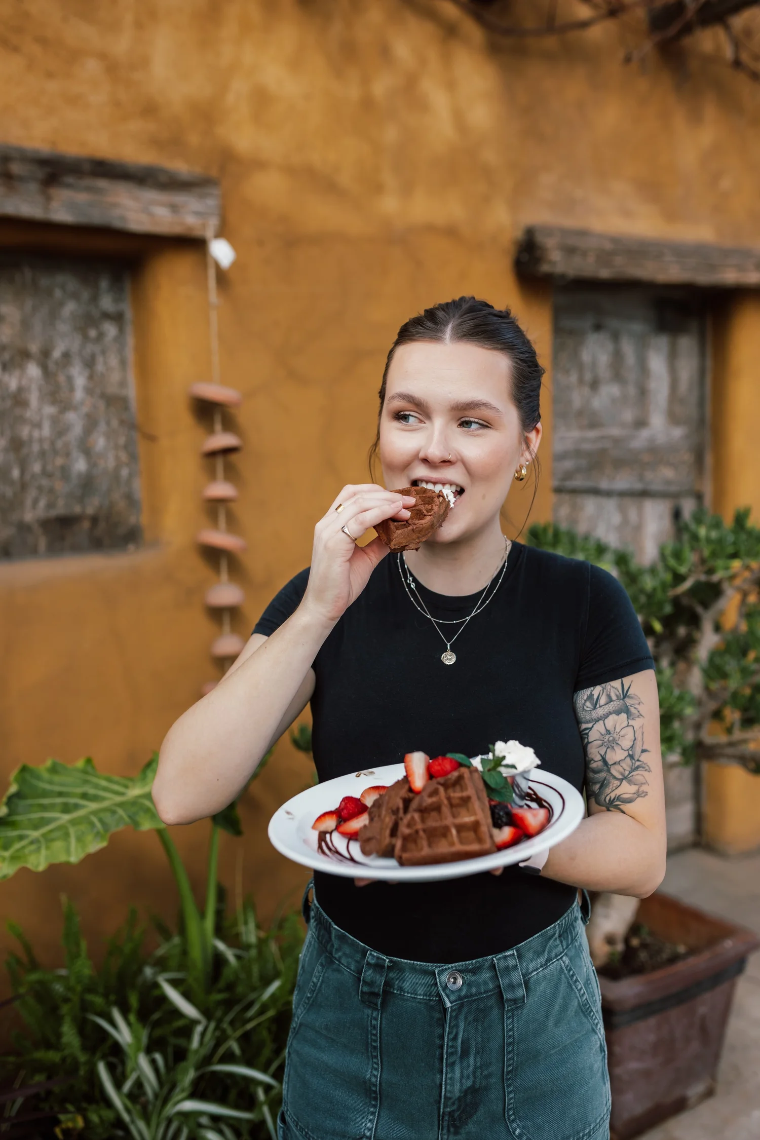 Restaurant — Saskatoon Farm