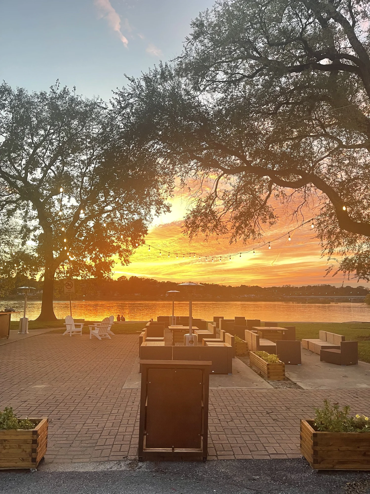 HARRISBURG BEACH CLUB