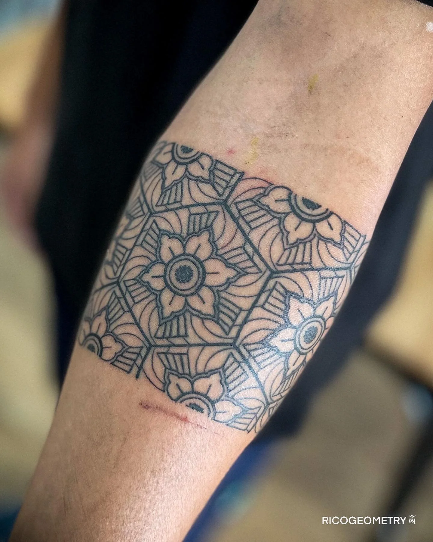 ELLIPSIS TATTOO • GOLD COAST TATTOO STUDIO • ARTISTS