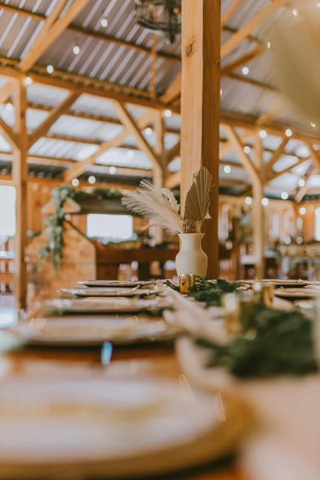 Home | Daughter's Barn | Wedding Venue