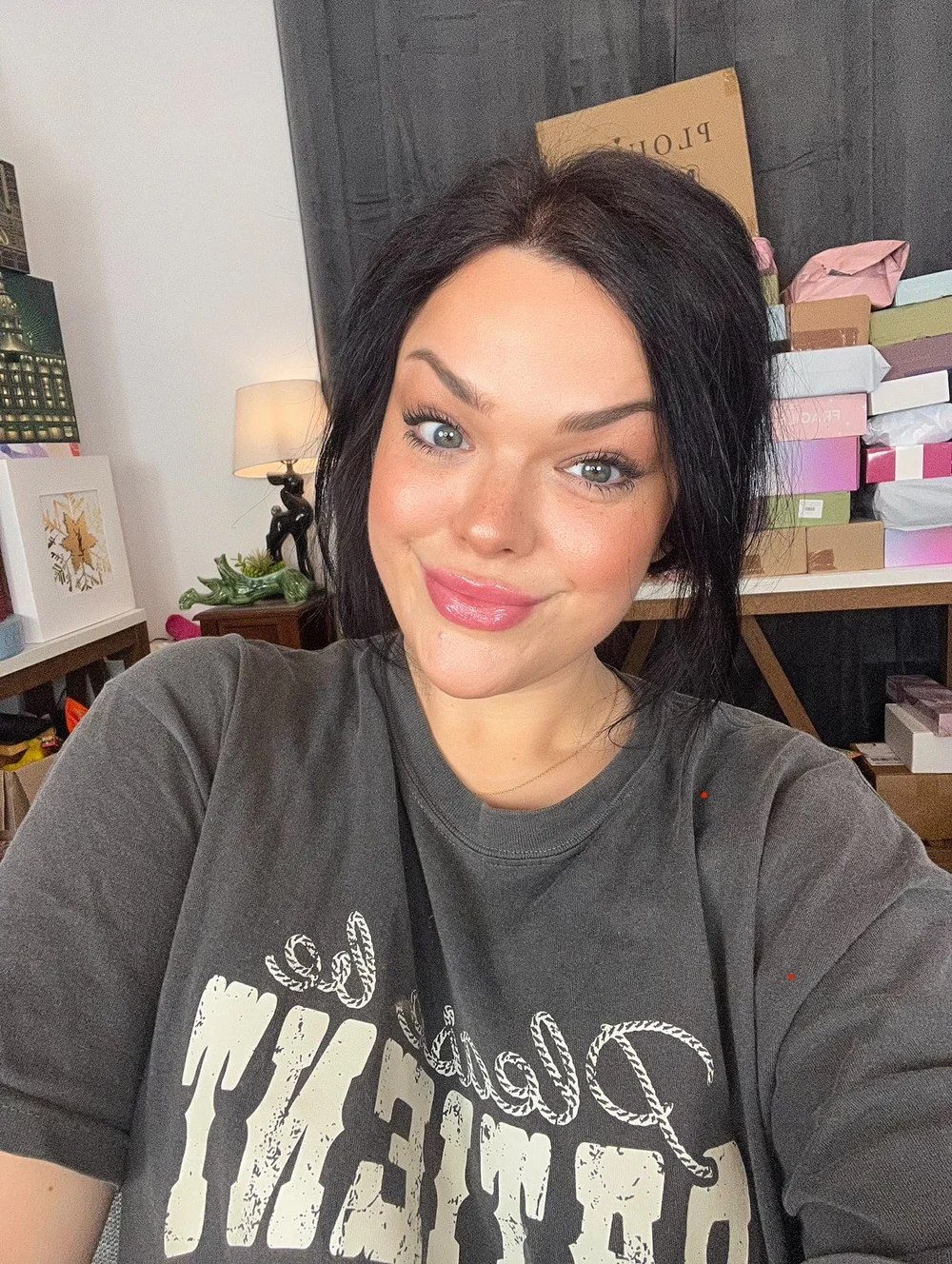 ALEXANDRIA RYAN — Second & Main - Apparitions Vintage - Alexandria Ryan