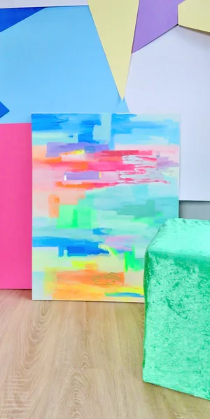 HOW TO MAKE YOUR OWN ABSTRACT PAINTING AT HOME DIY-spice it up with dori