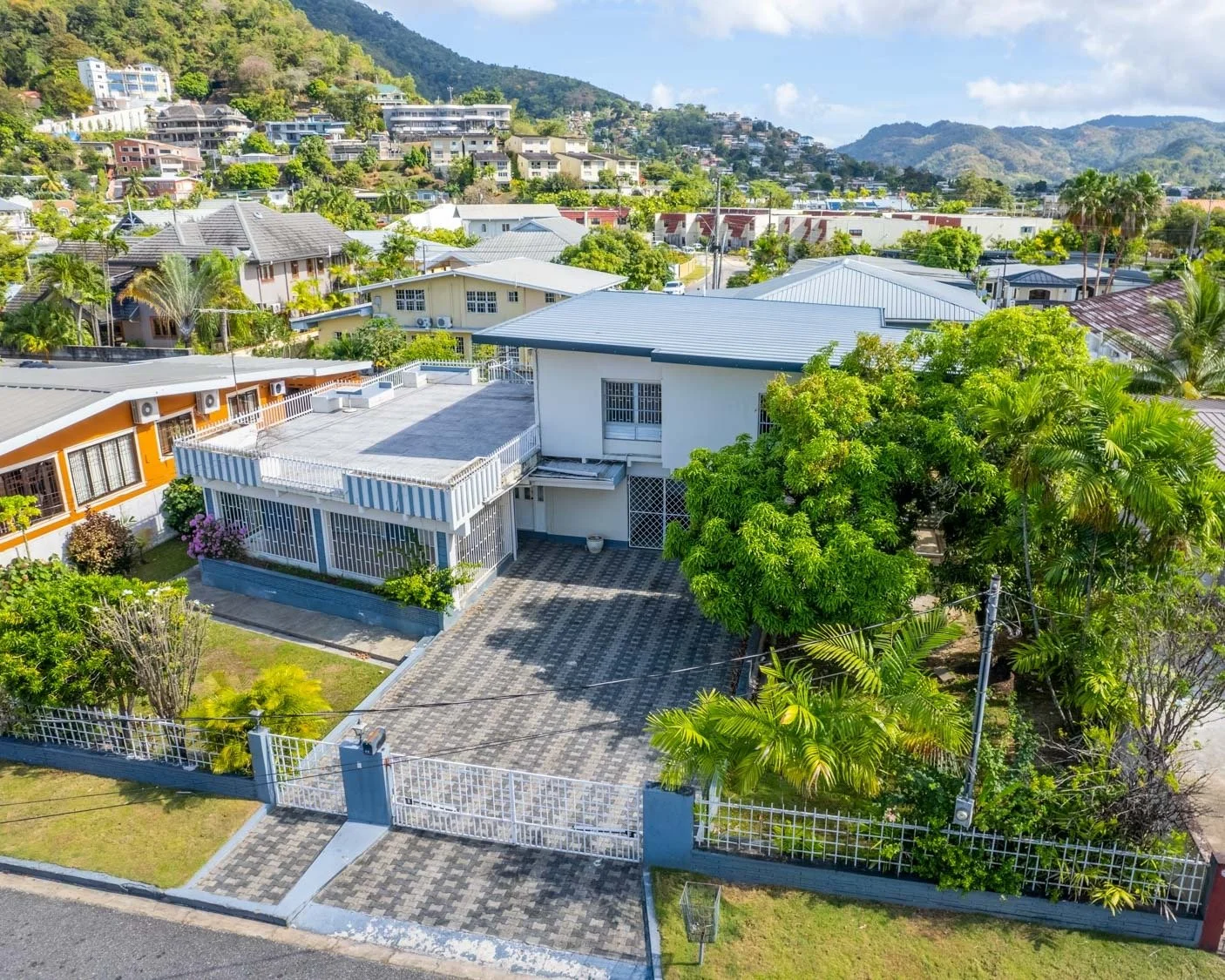 Cherry Crescent, Westmoorings North | Yung Real Estate | Residential ...