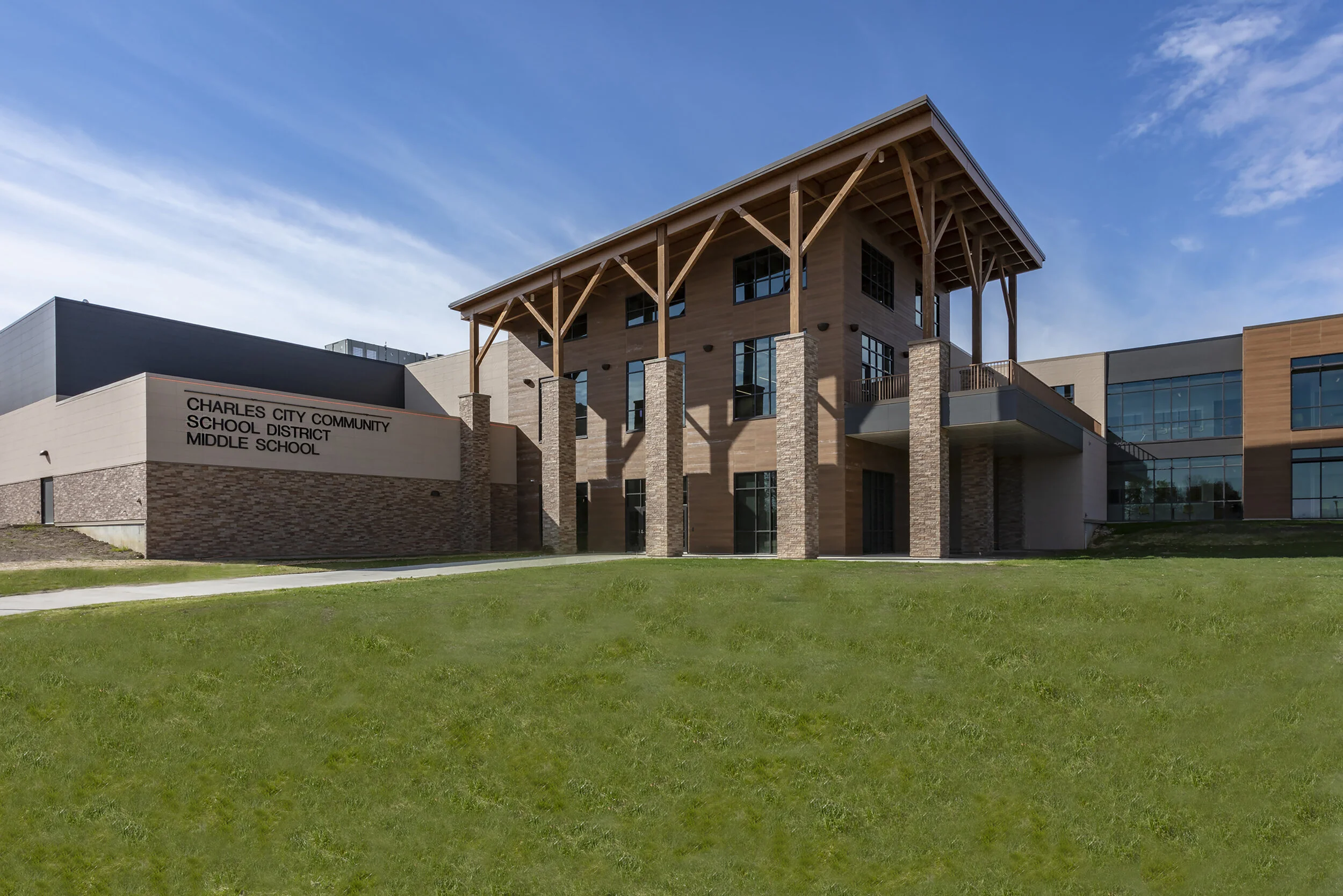 Charles City Middle School — Design Mavens Architecture