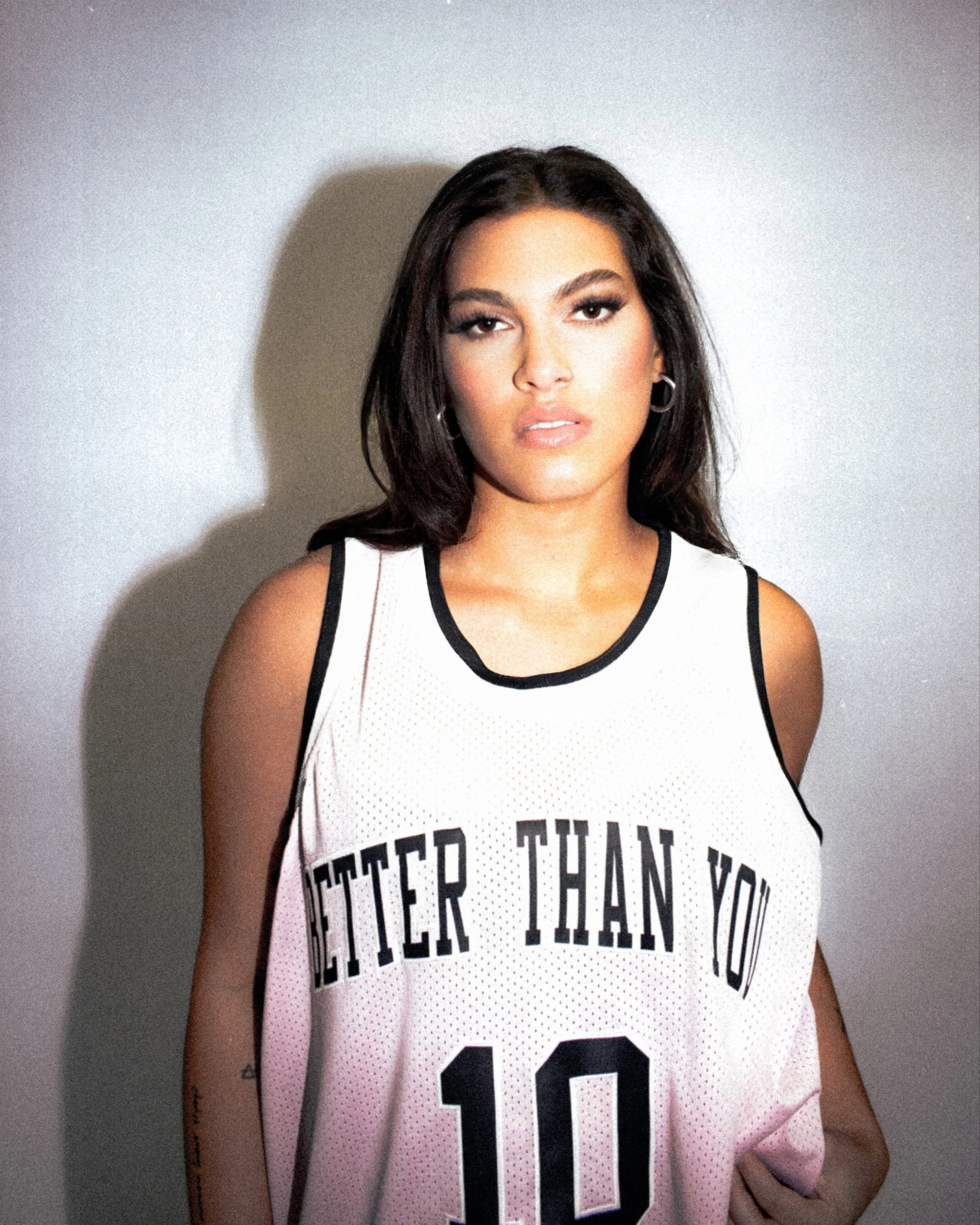 EPK — Maggie Andrew