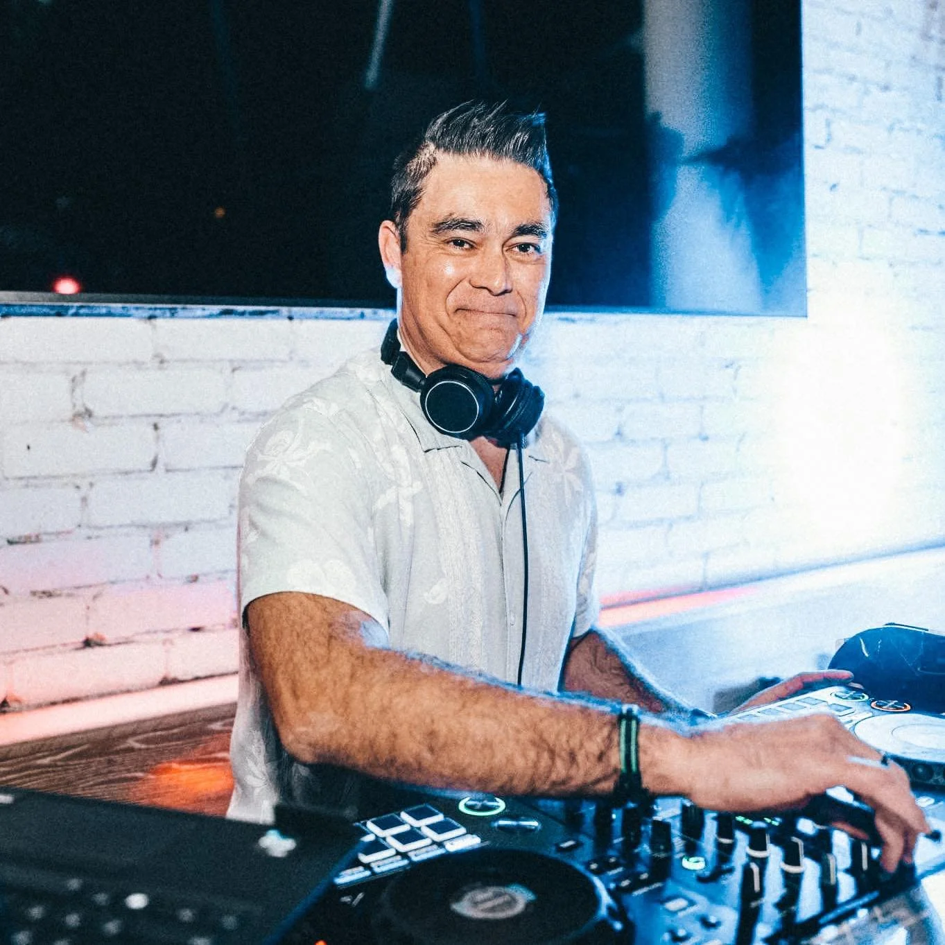 DJ - Johnny B - Together Agency