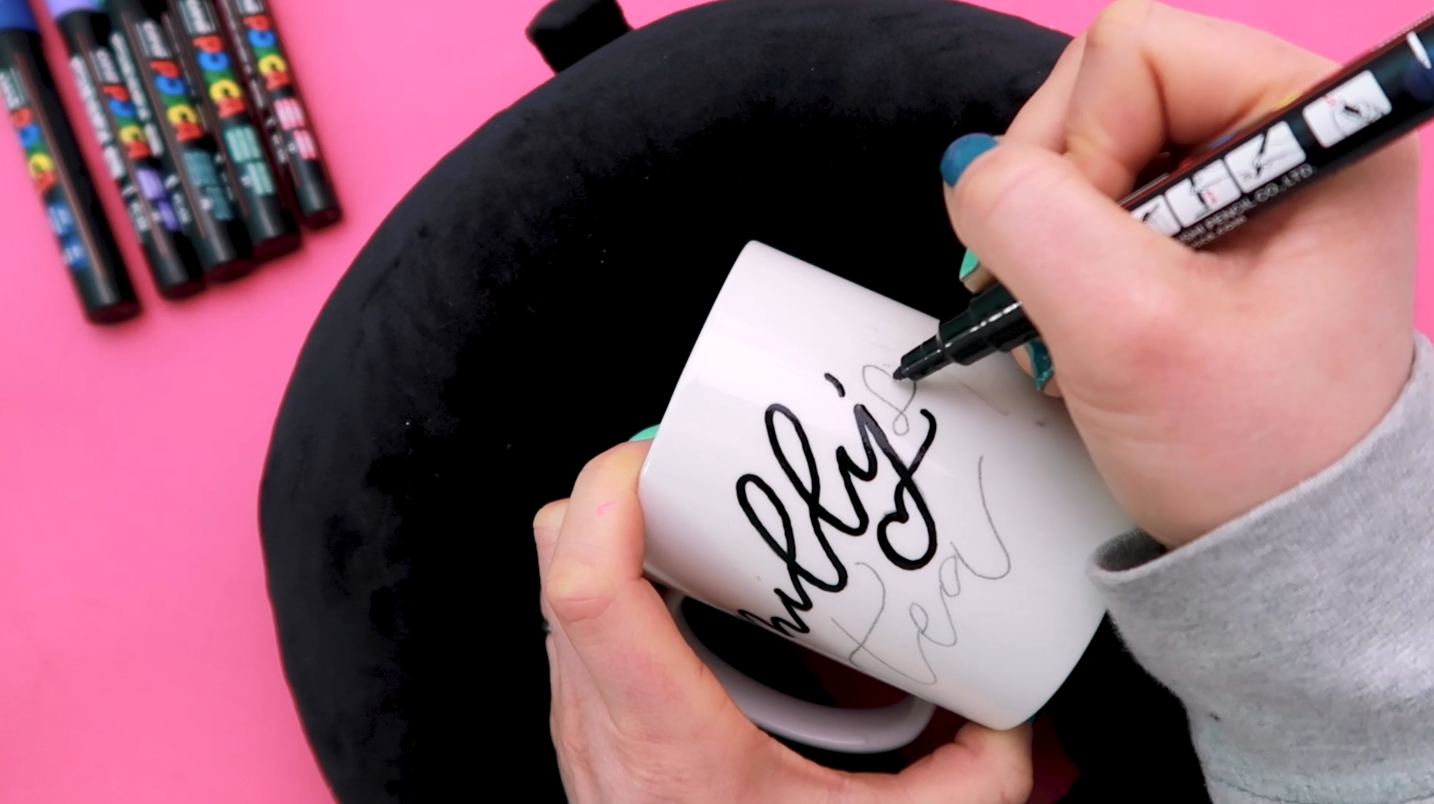 Personalised hand lettered mug with POSCA paint pens — Blink Lettering