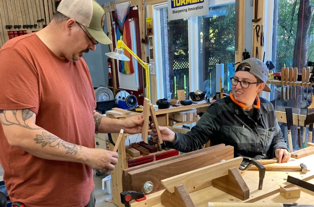 Vic Tesolin Woodworks - woodworking, podcasts, blogs, books, videos ...