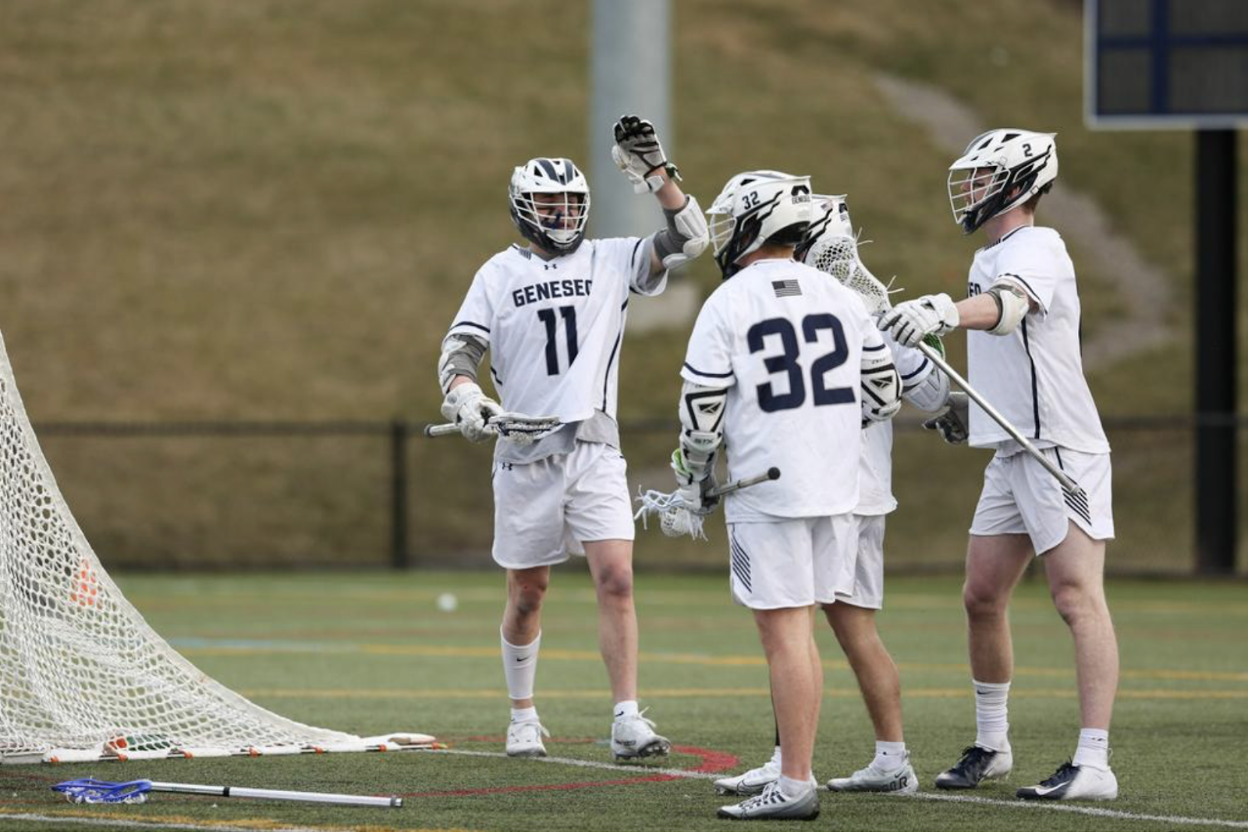 Men’s and women's lacrosse teams secure wins over the weekend — The Lamron