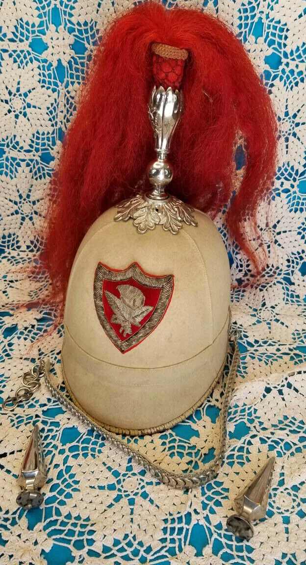 Masonic Red Cuff Gauntlets with Badge - Masonic Order of Buffaloes ...