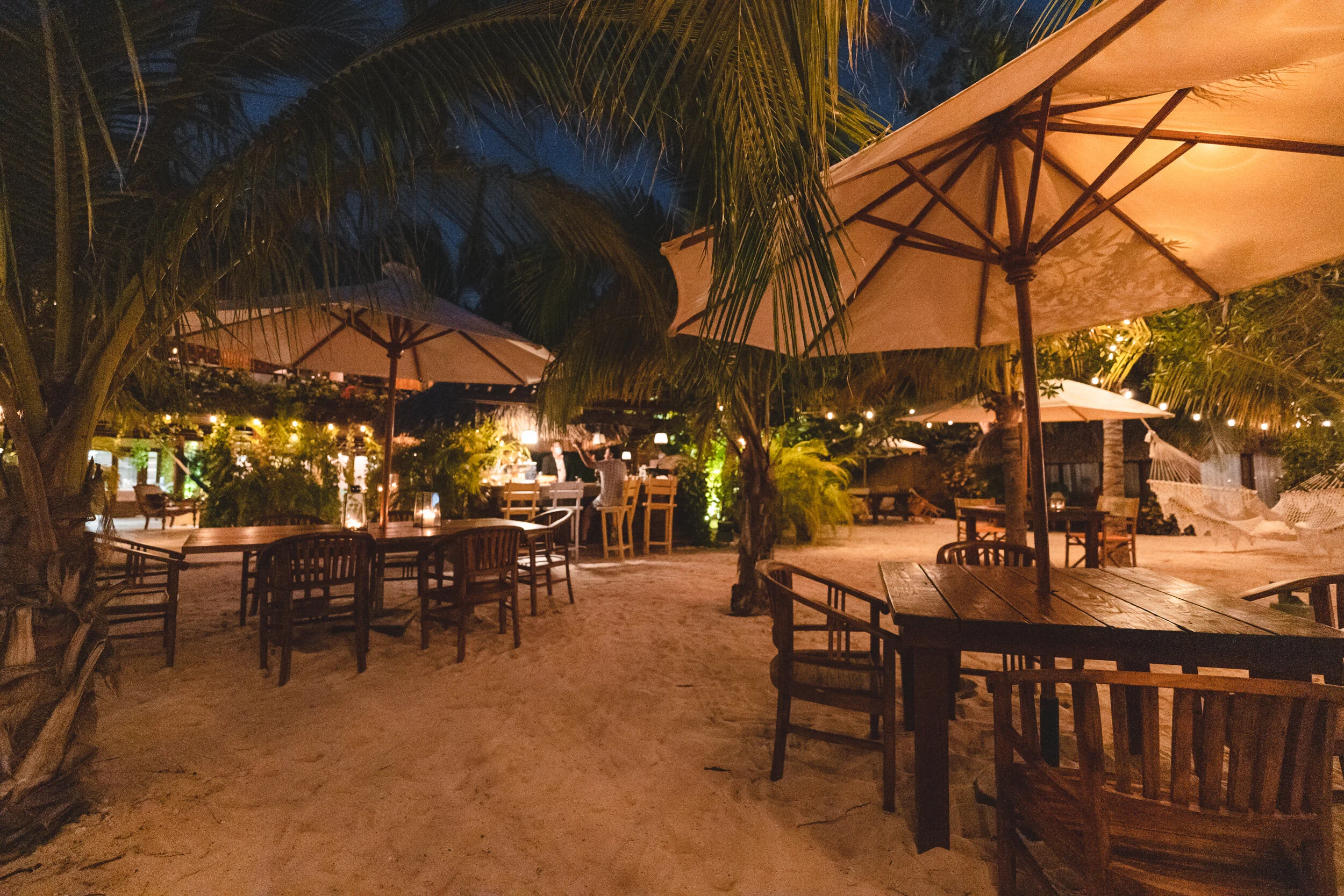 Romantic Overwater and Beach Restaurant — Aruba Ocean Villas