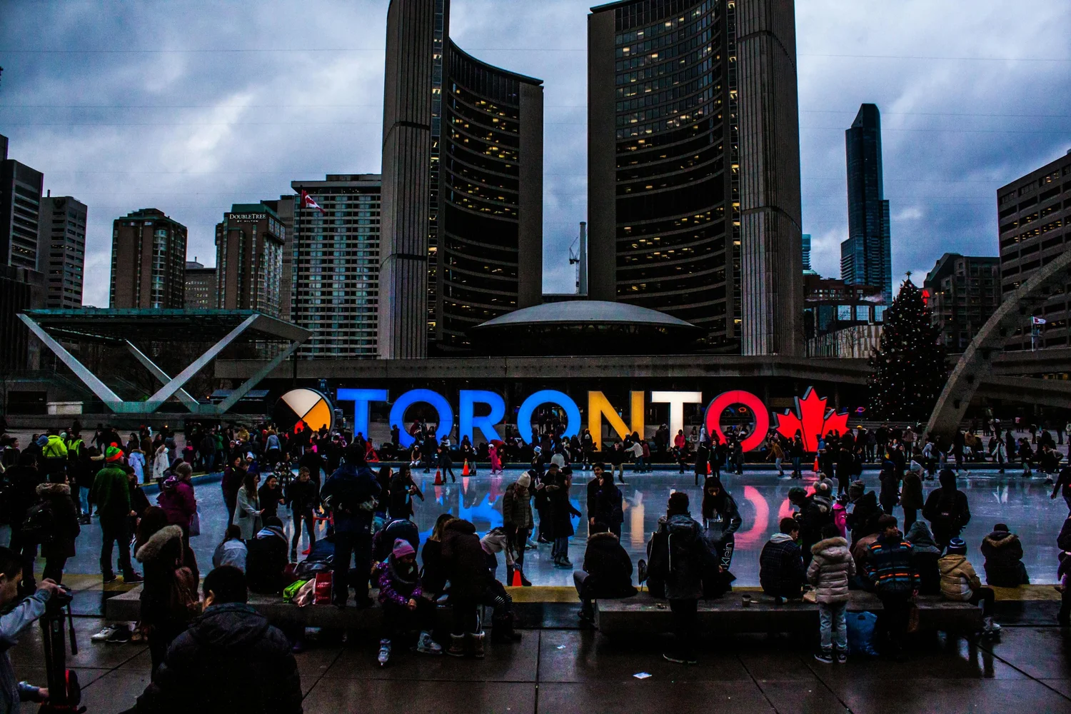 The Ultimate Guide to Toronto’s 2025 Festivals — Scott & Maddie Real Estate