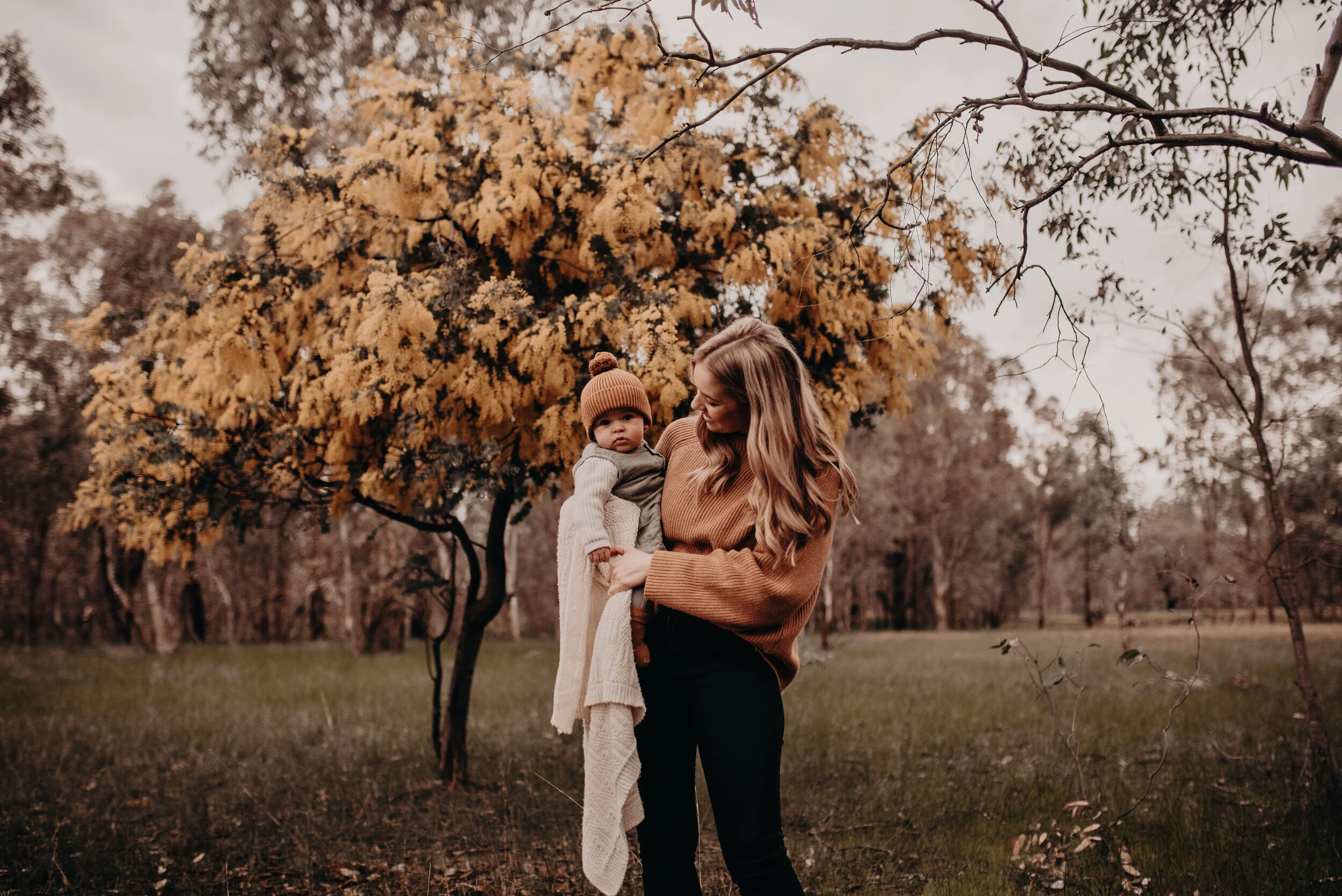 Steph and Connor — Meg Gibbs | Albury Photographer