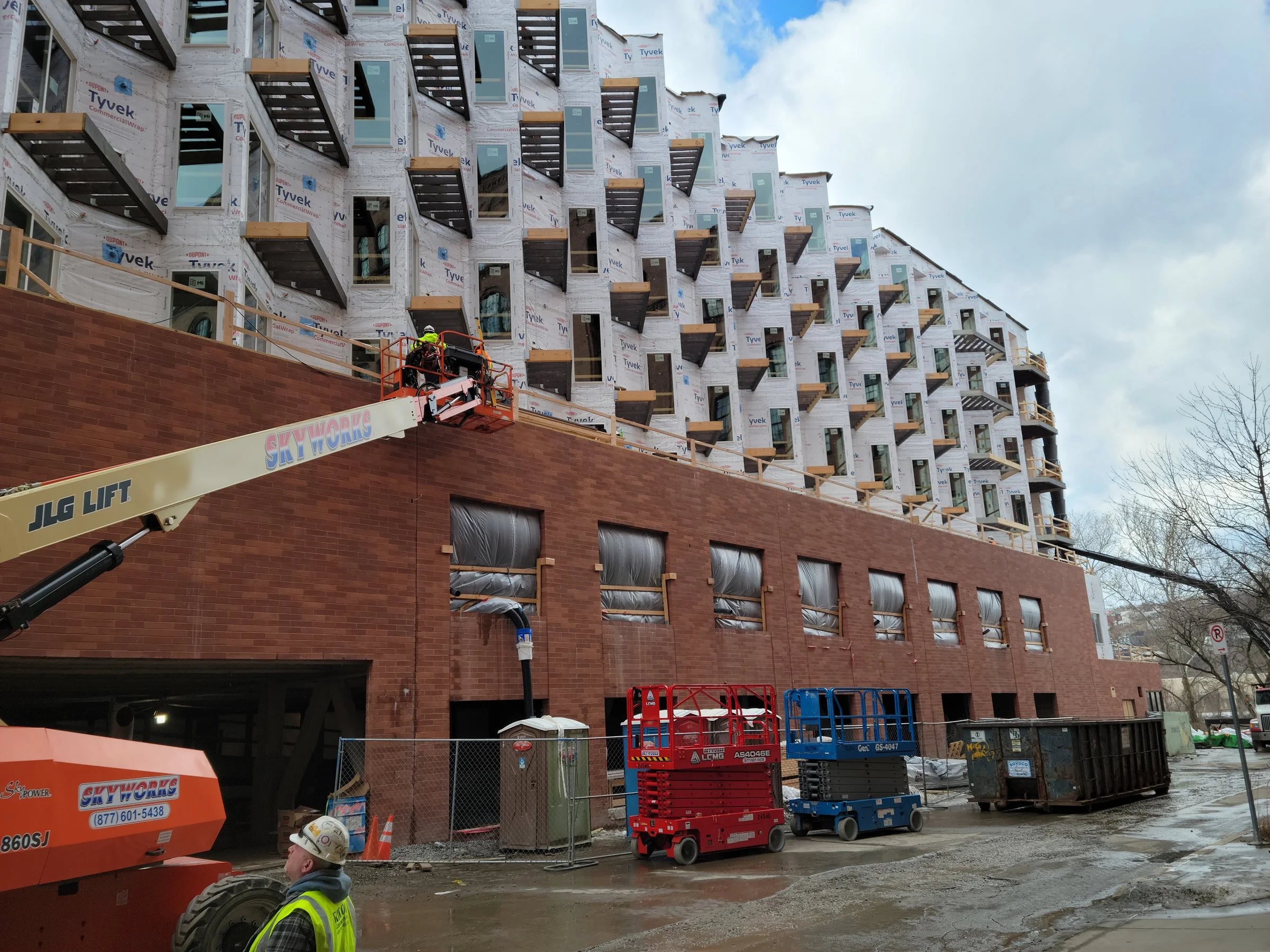 General 2 — Local 373