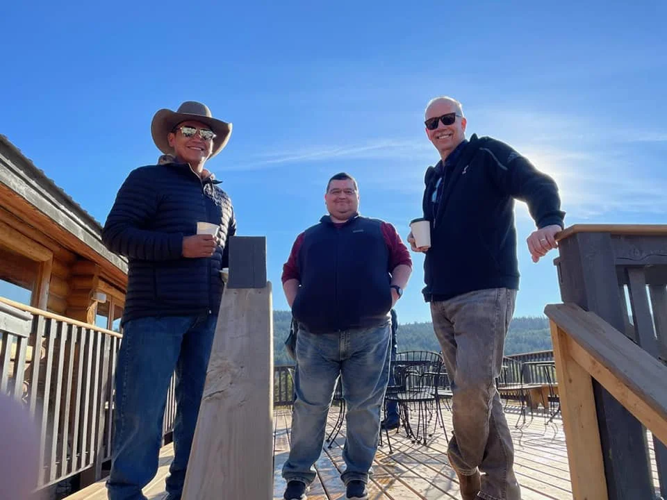 BC Premier & Ministers meet with Tŝilhqot’in Chiefs at Nemiah — Nemiah ...