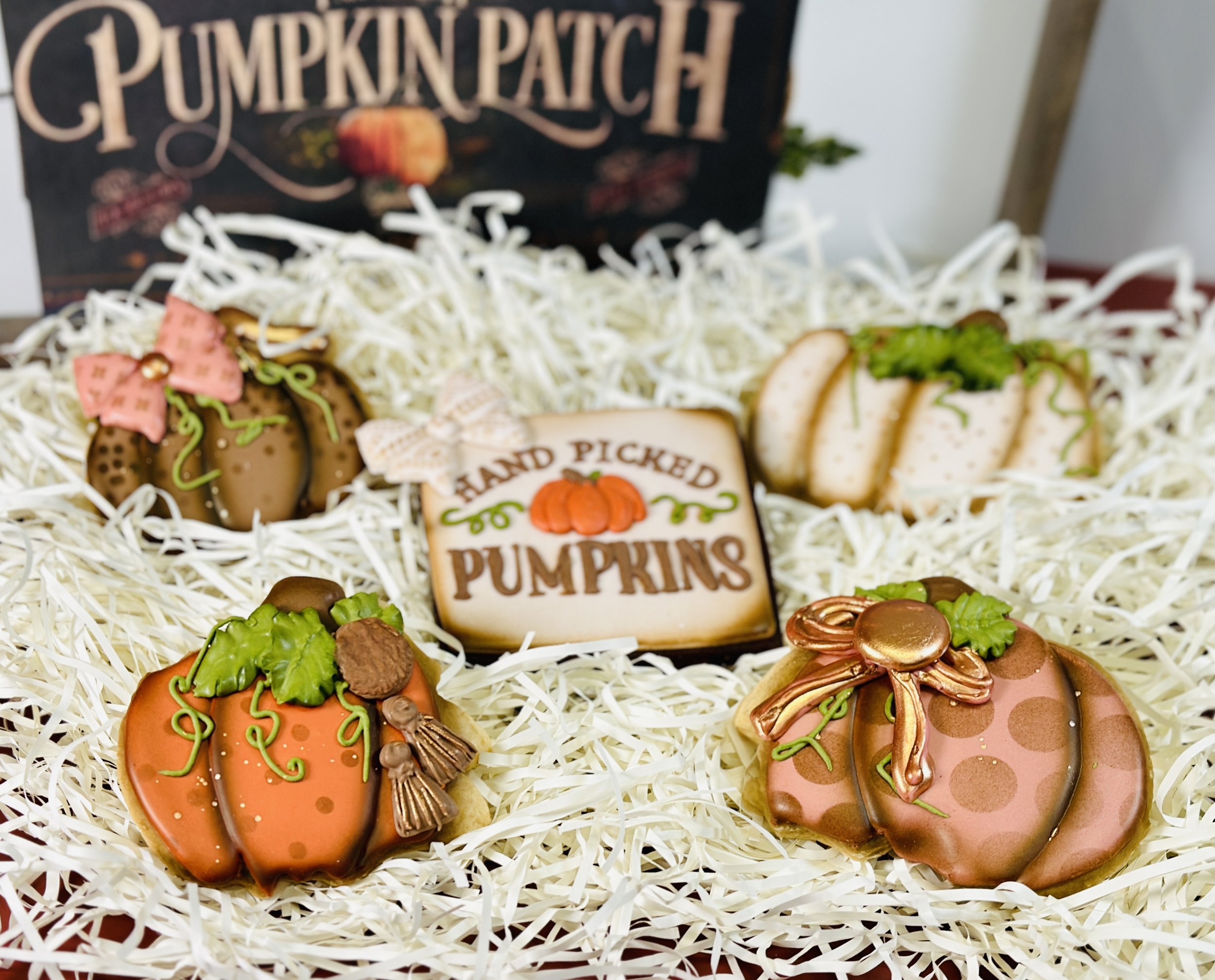 Hey There Pumpkin! Royal Icing Cookie Class with Doshia Freeman ...