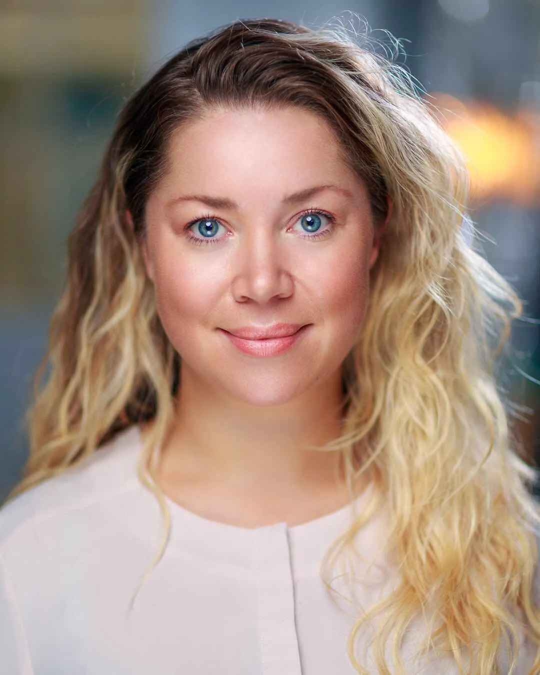 Amy Scott Actor