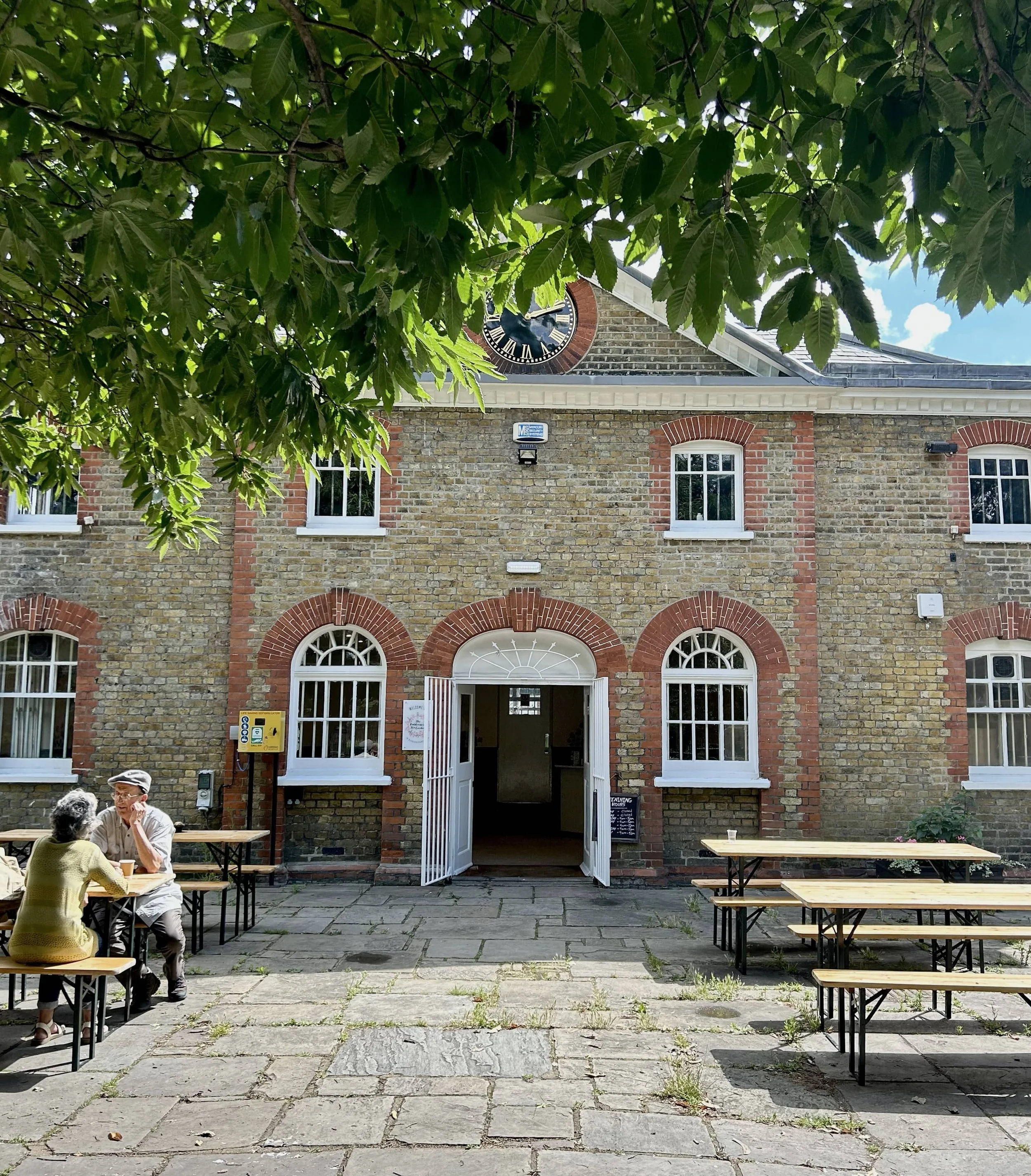 The Paddenswick Tea Gardens in Ravenscourt Park — Roots & Berries