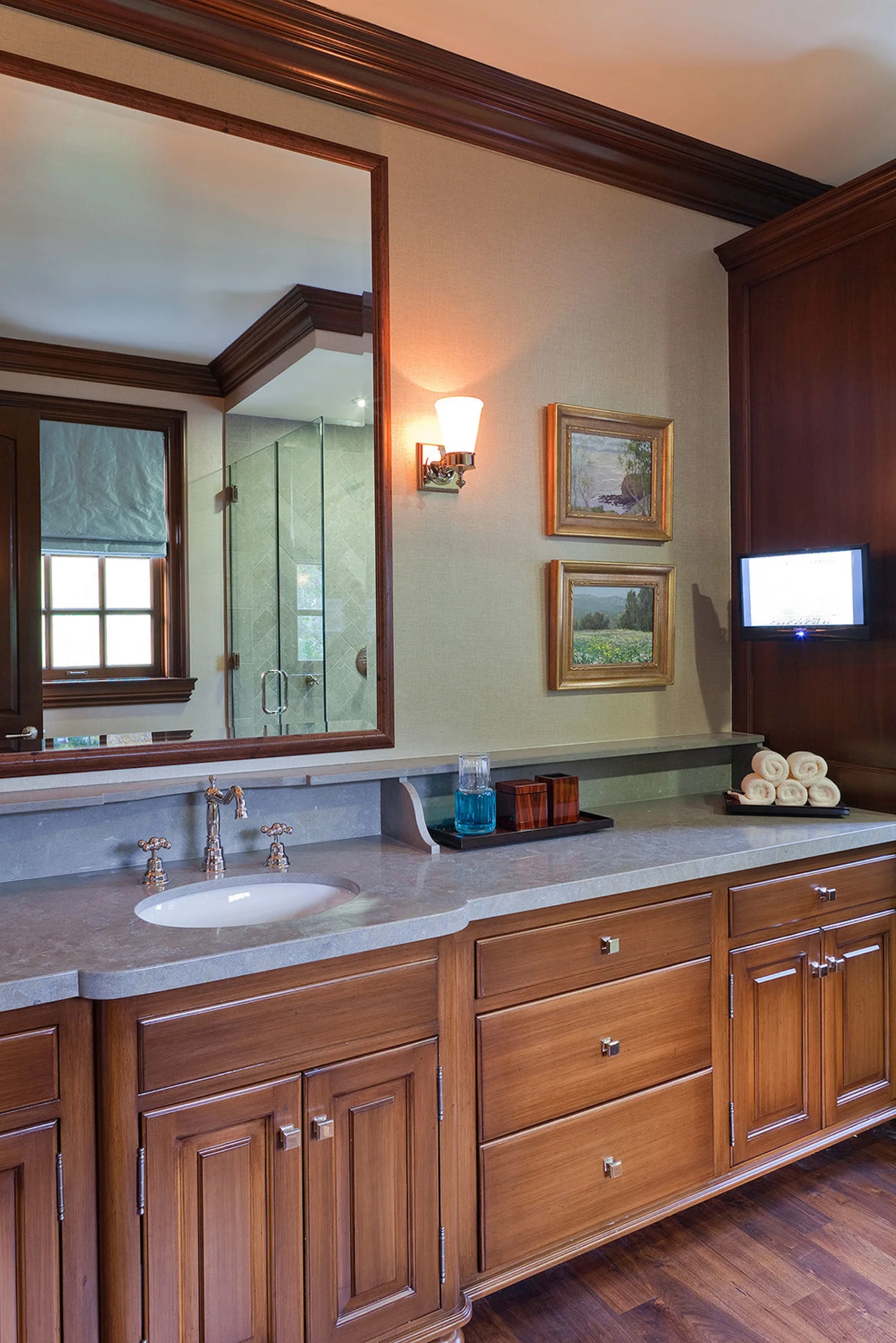 Step Inside the Former Home of Hollywood Icon Lou Costello: A Cozy and ...